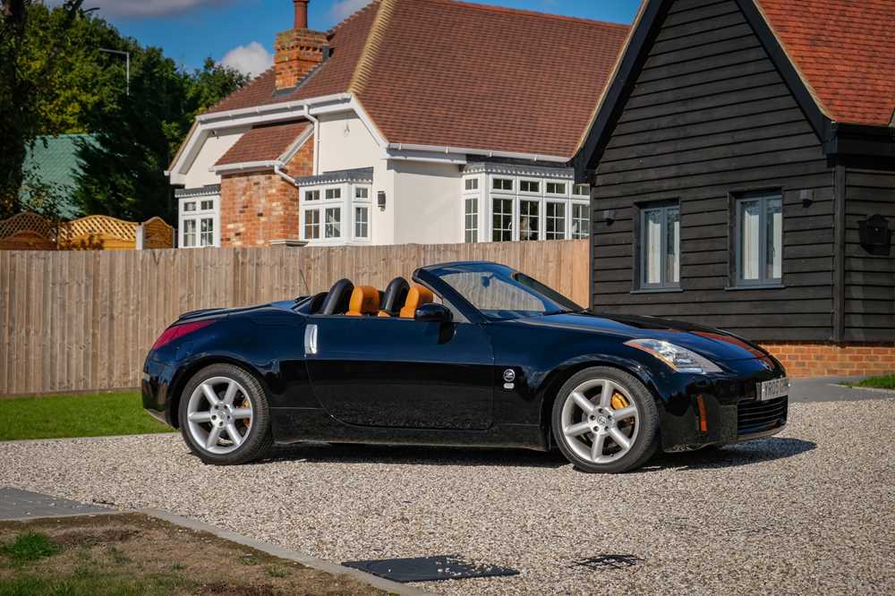 Lot 304 - 2005 Nissan 350z Convertible