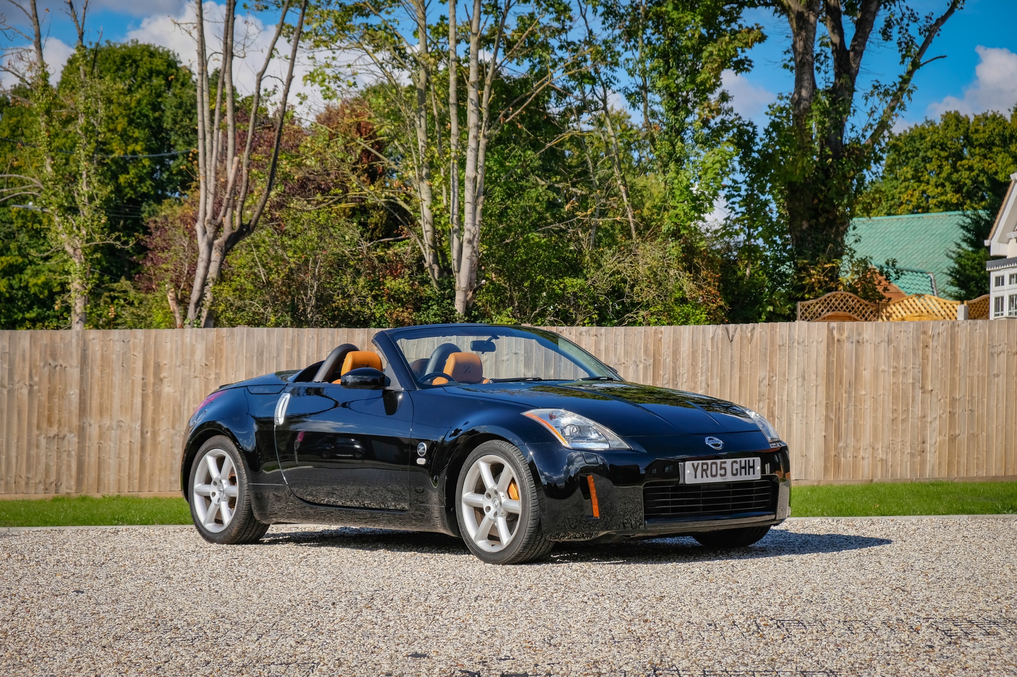 Lot 304 - 2005 Nissan 350z Convertible