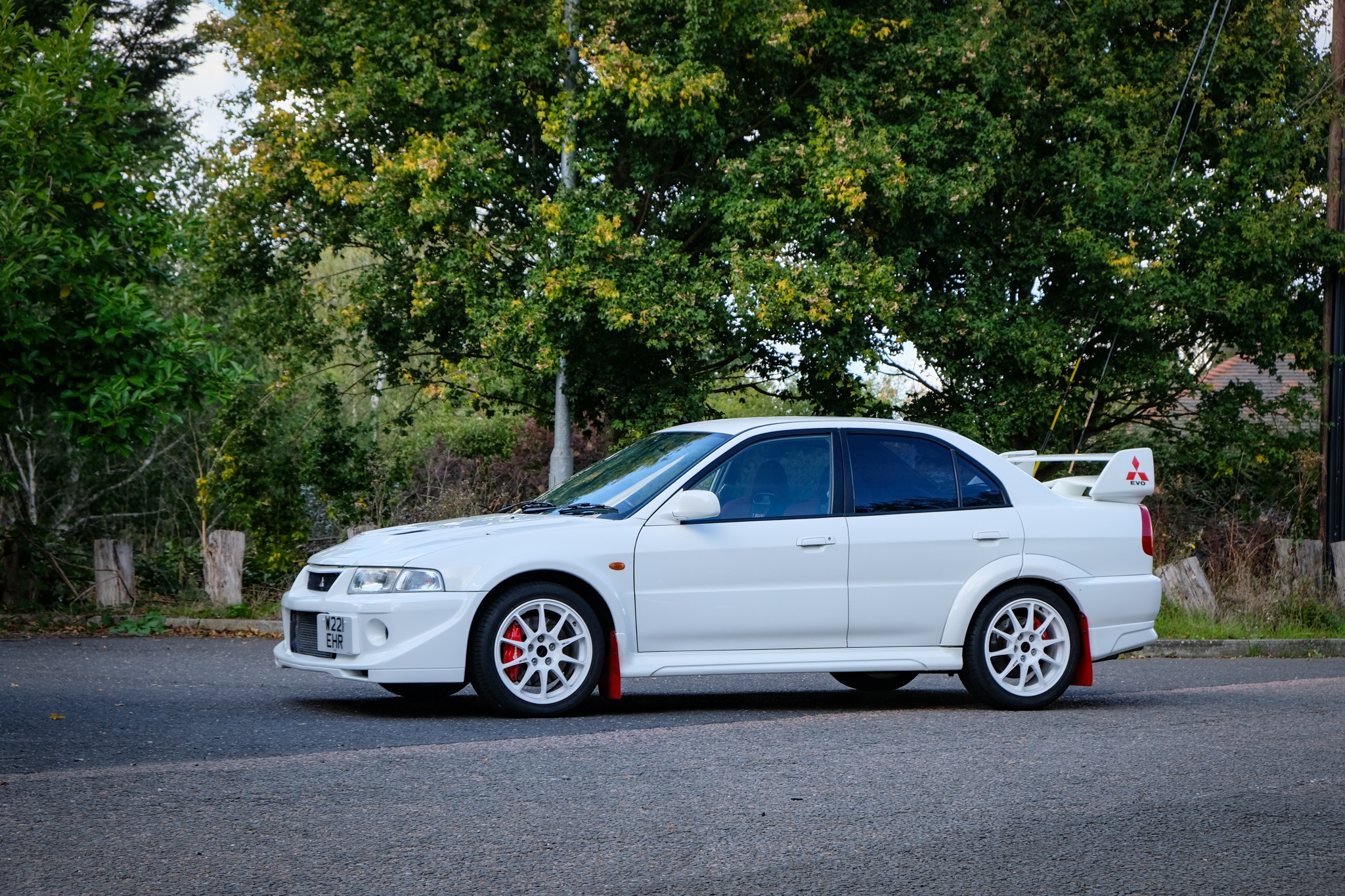 Lot 331 - 2000 Mitsubishi Lancer Evo VI Tommi Makinen