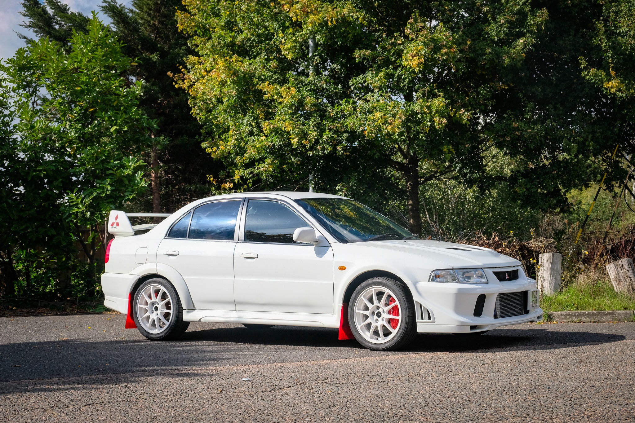 Lot 331 - 2000 Mitsubishi Lancer Evo VI Tommi Makinen