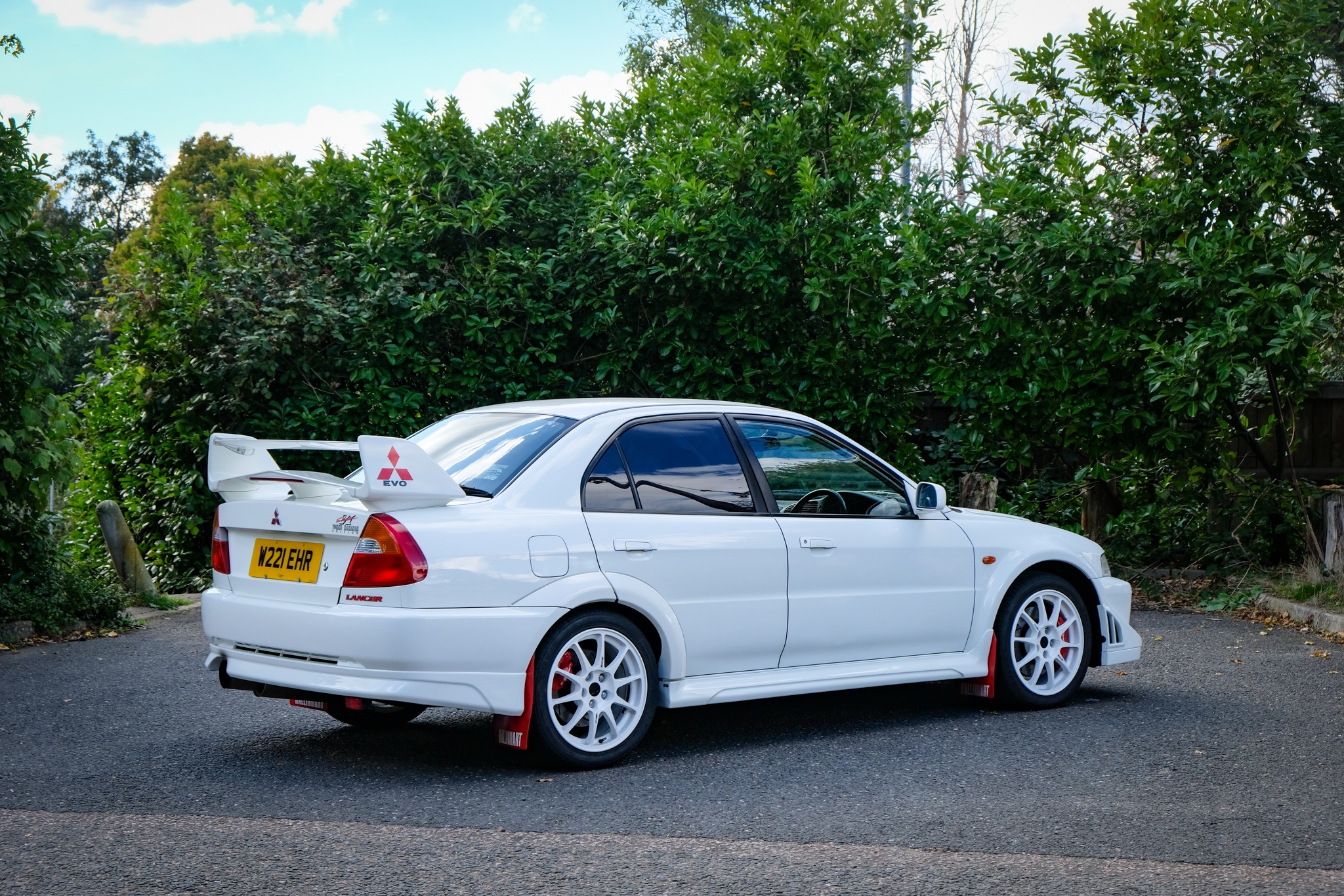 Lot 331 - 2000 Mitsubishi Lancer Evo VI Tommi Makinen