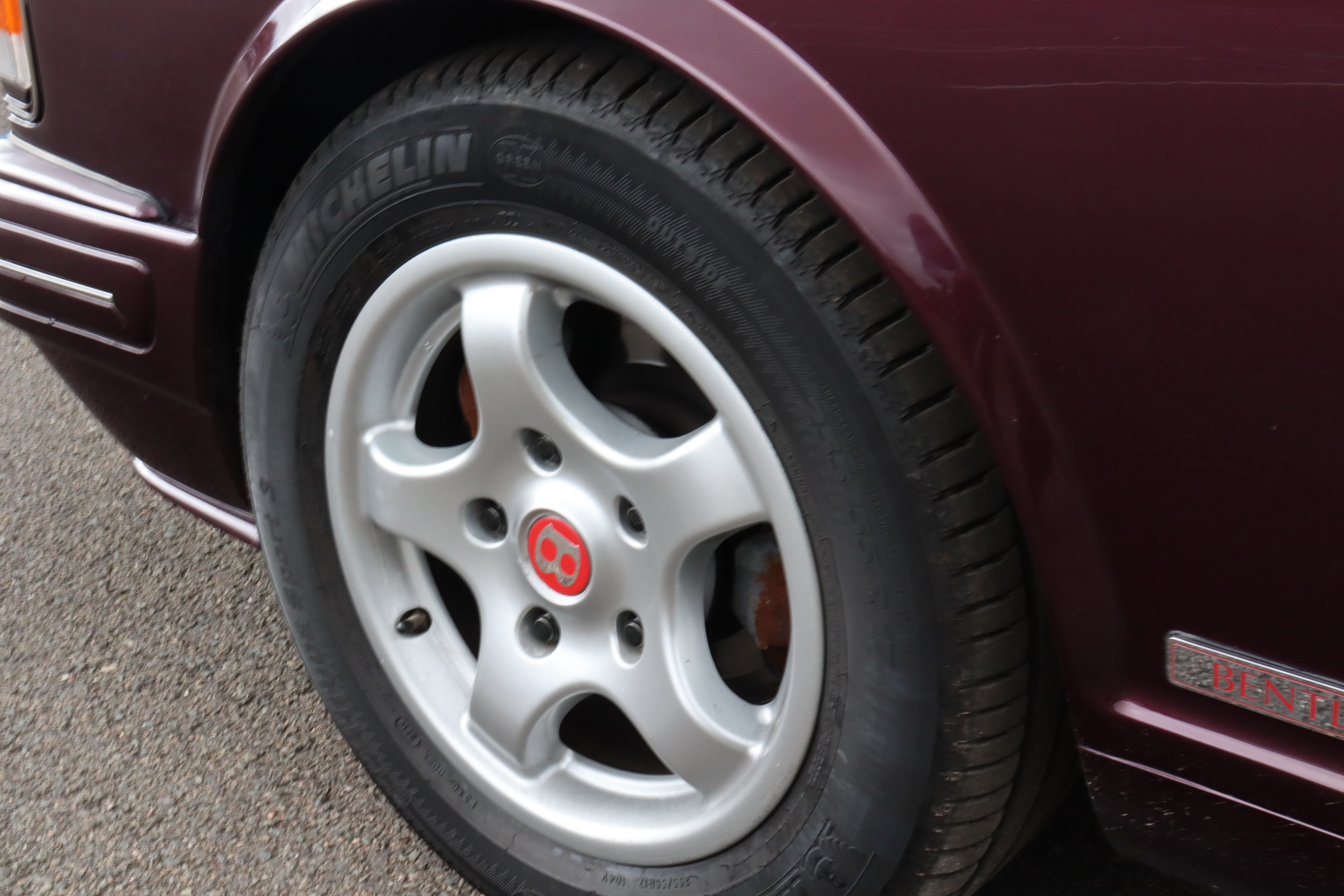 Lot 95 - 1997 Bentley Turbo RT LWB