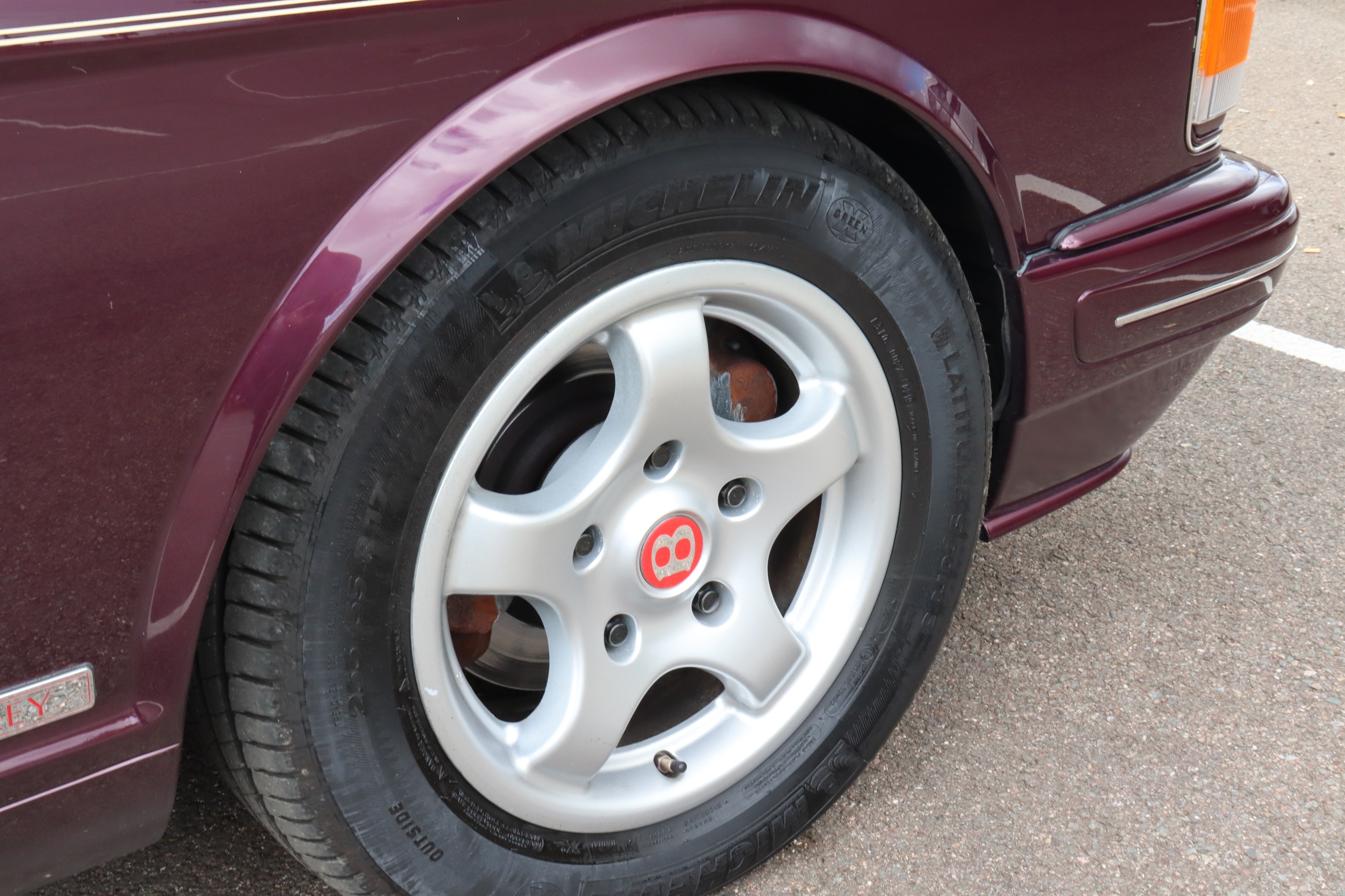 Lot 95 - 1997 Bentley Turbo RT LWB