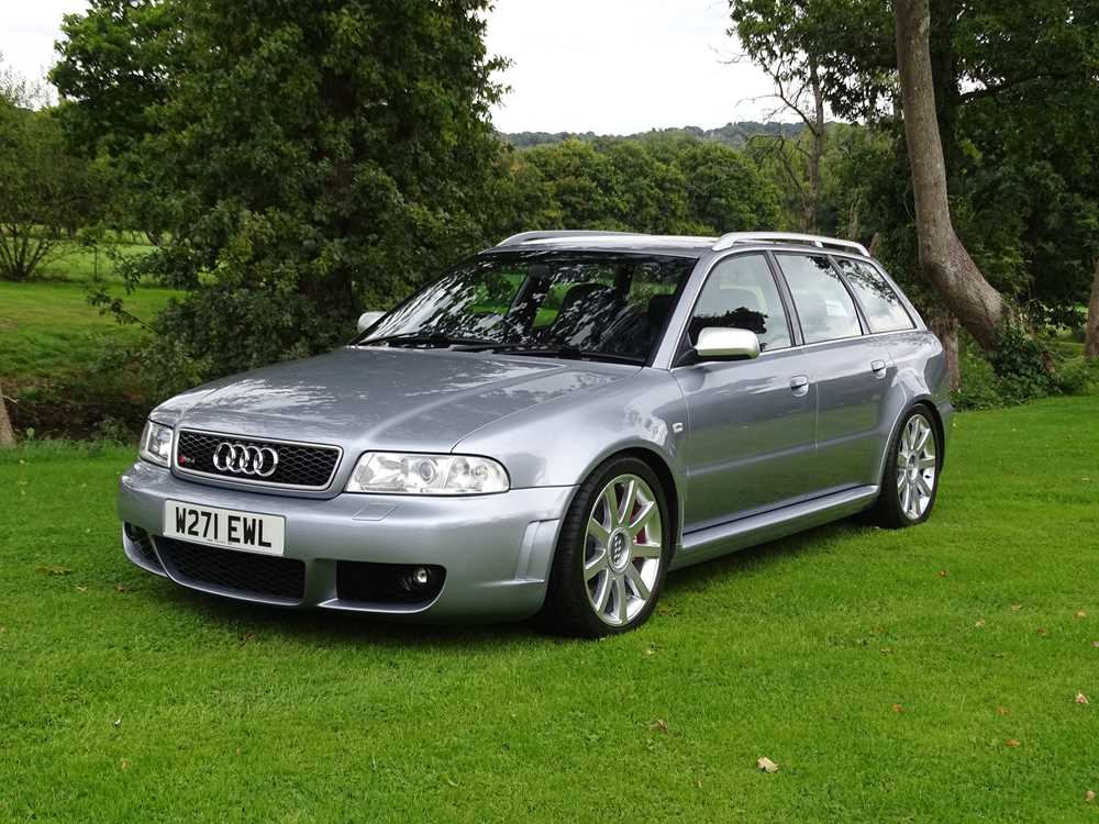 Lot 343 - 2000 Audi RS4 Avant