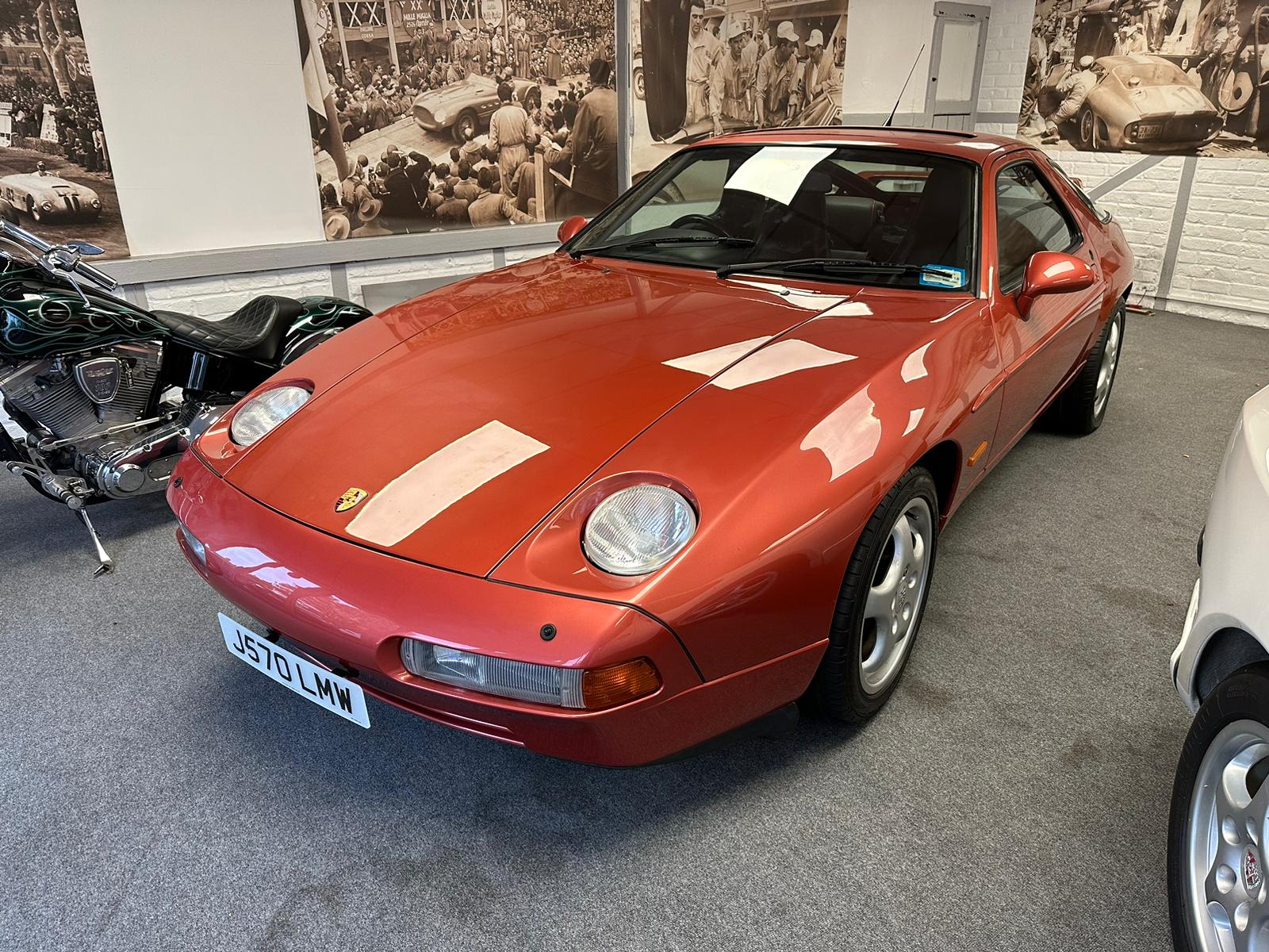 Lot 324 - 1992 Porsche 928 GTS