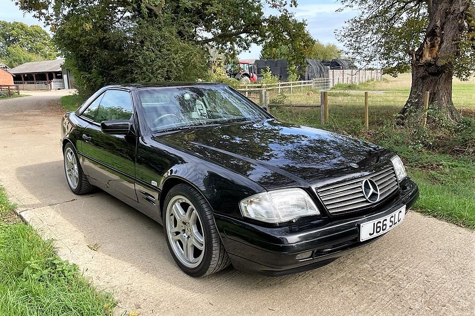 Lot 234 - 1998 Mercedes-Benz SL 320