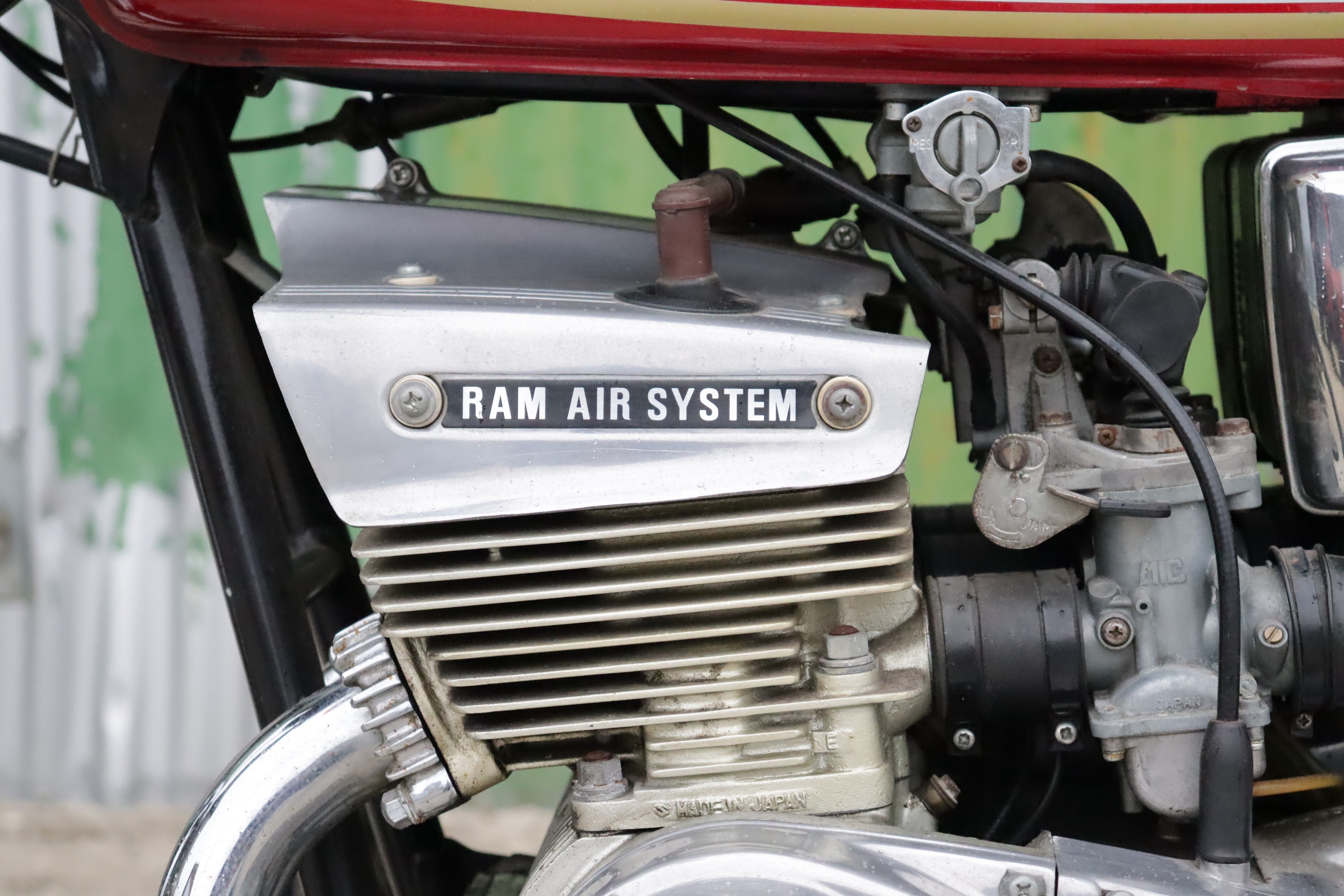 Lot 228 - 1976 Suzuki GT 550