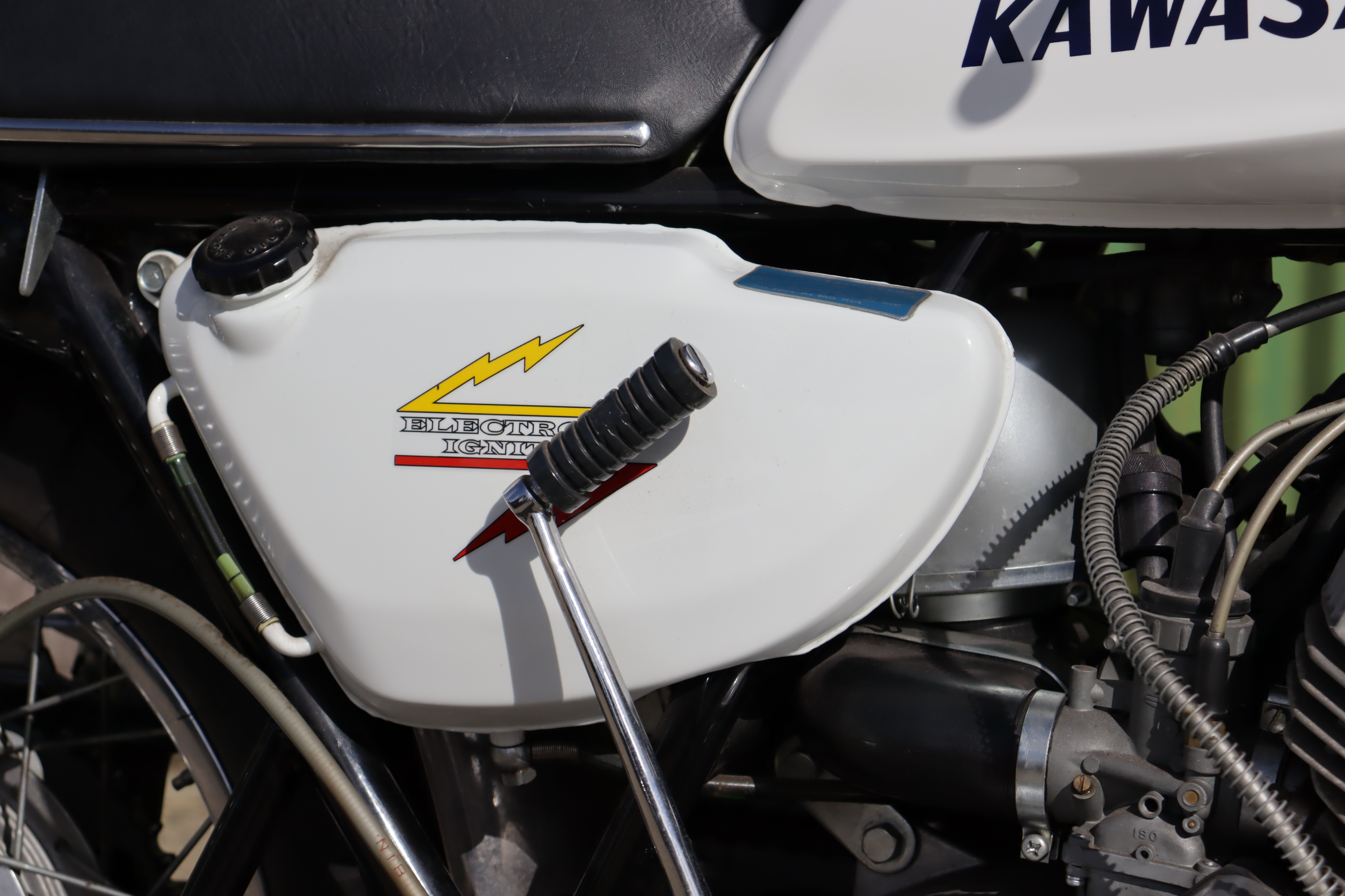 Lot 266 - 1968 Kawasaki 500 H1 Mach III