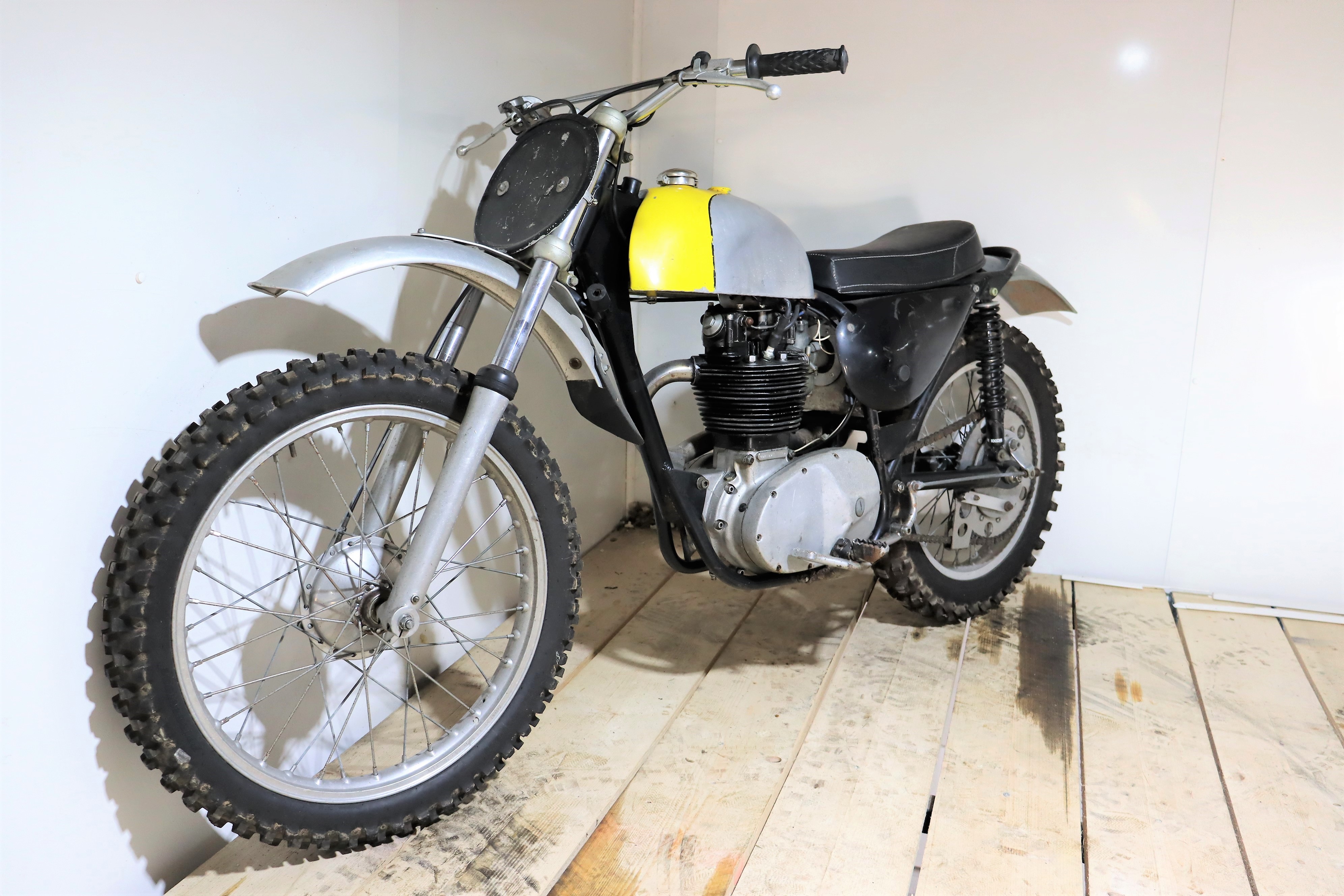 Lot 270 - c.1960s BSA B40 Based 'Scrambler'