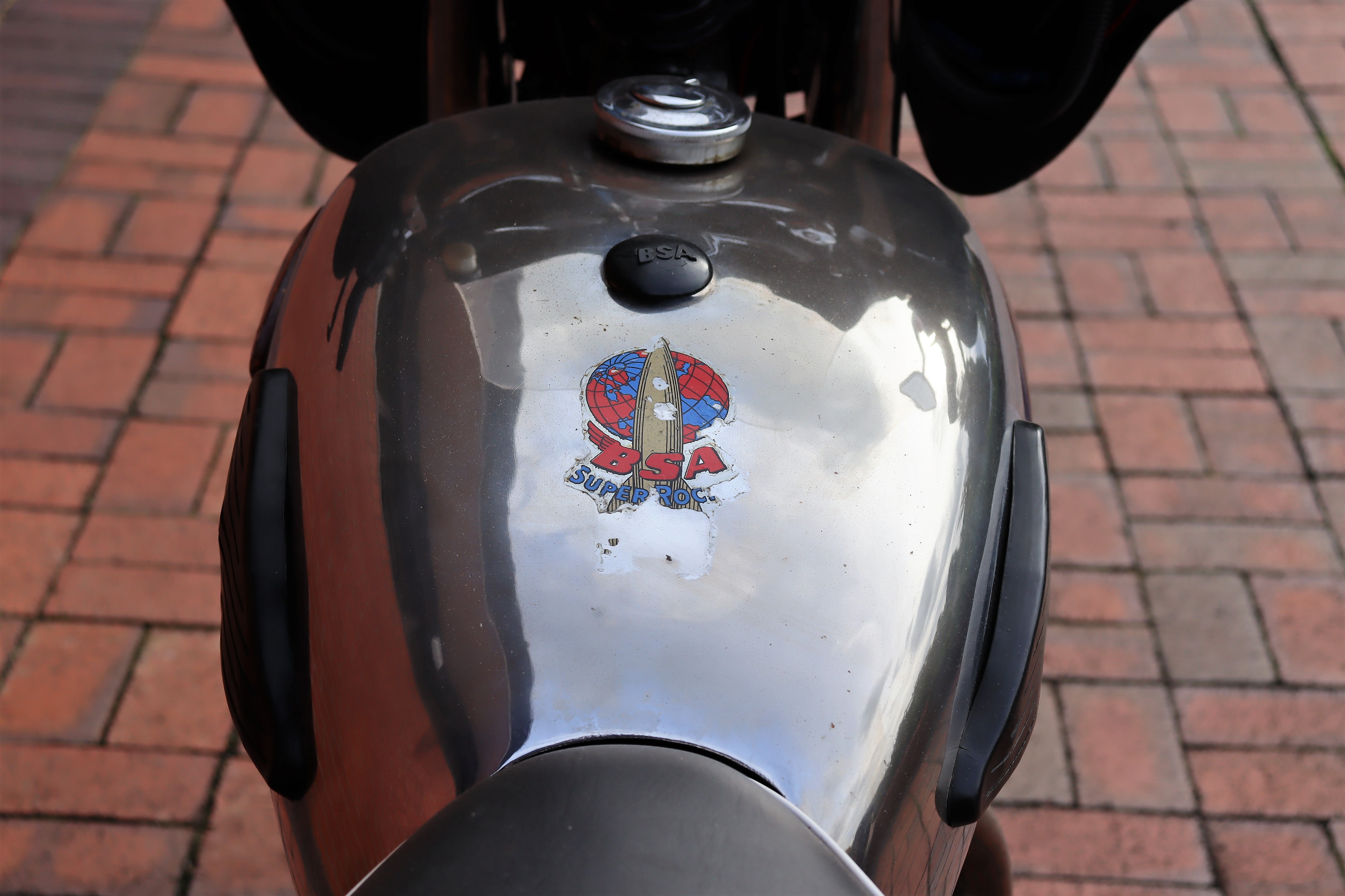 Lot 331 - 1962 BSA Super Rocket