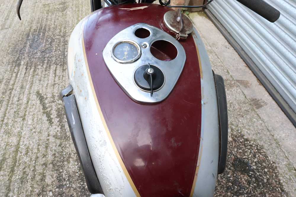 Lot 410 - 1937 Triumph 5H