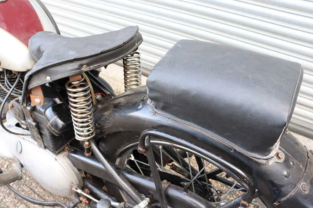 Lot 410 - 1937 Triumph 5H