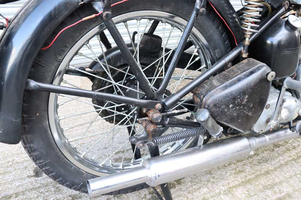 Lot 410 - 1937 Triumph 5H