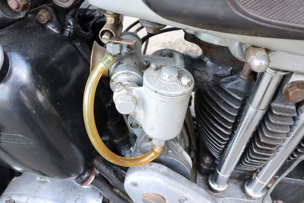 Lot 410 - 1937 Triumph 5H