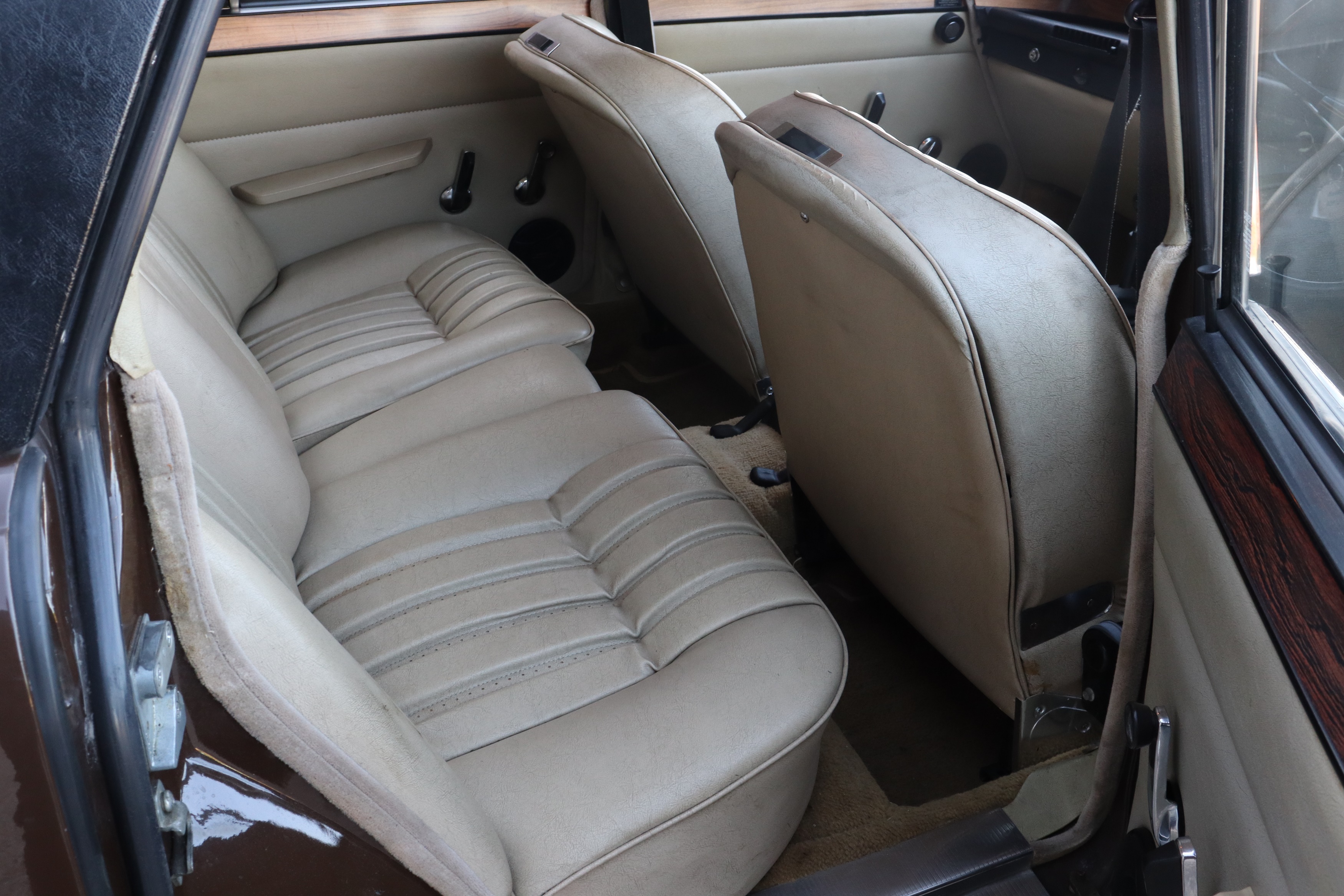 Lot 1 - 1975 Rover 2200 TC