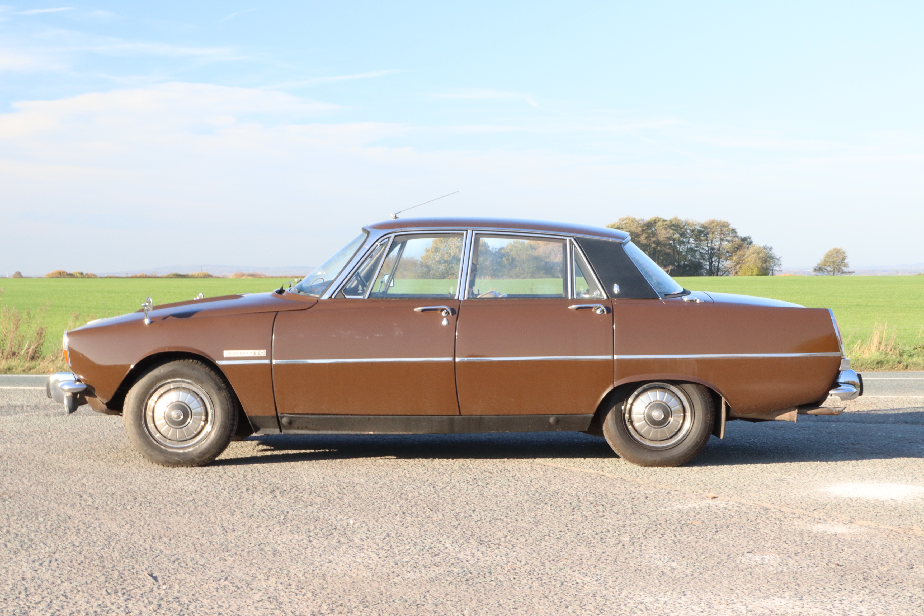 Lot 1 - 1975 Rover 2200 TC