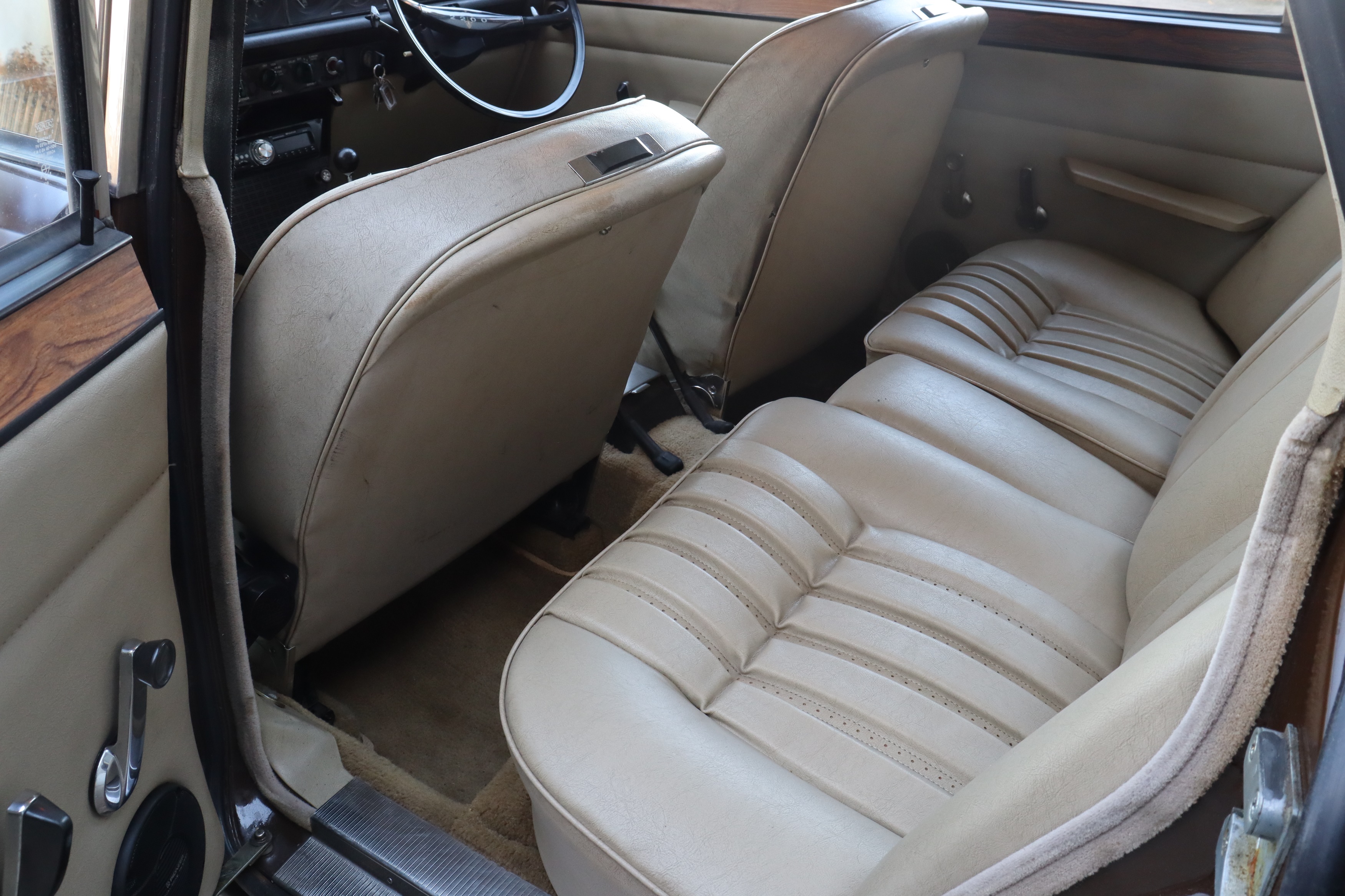 Lot 1 - 1975 Rover 2200 TC