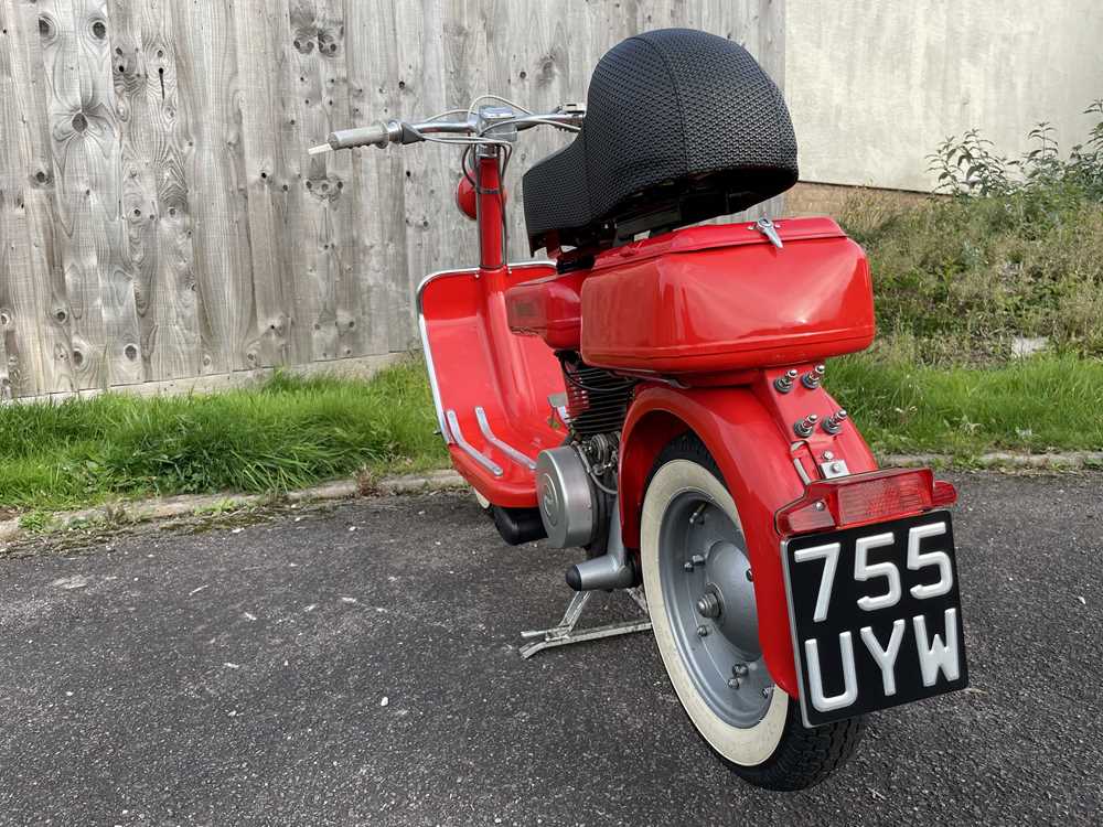 Lot 101 - 1953 Lambretta 125D Racer