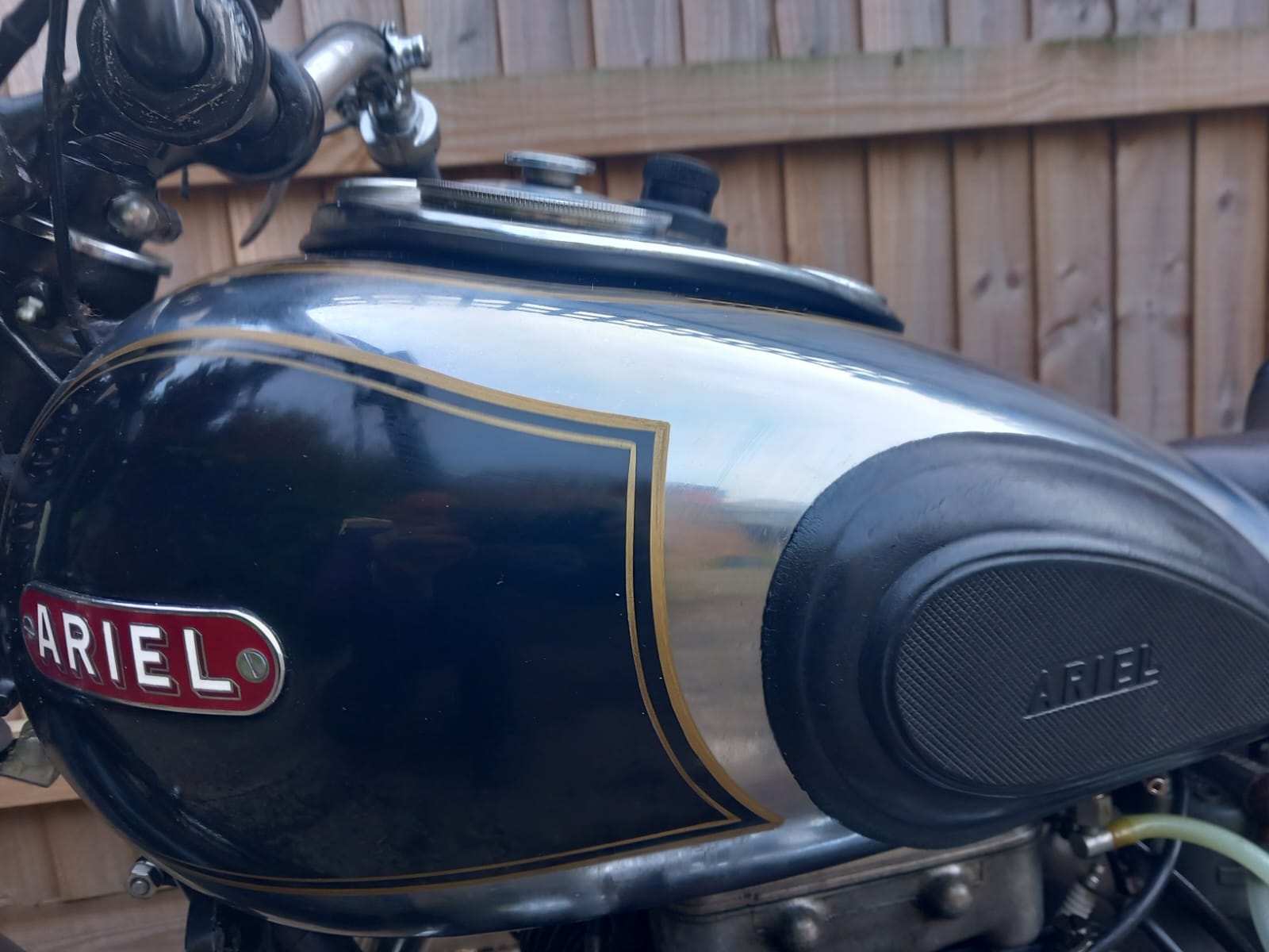 Lot 323 - c.1938 Ariel Square Four