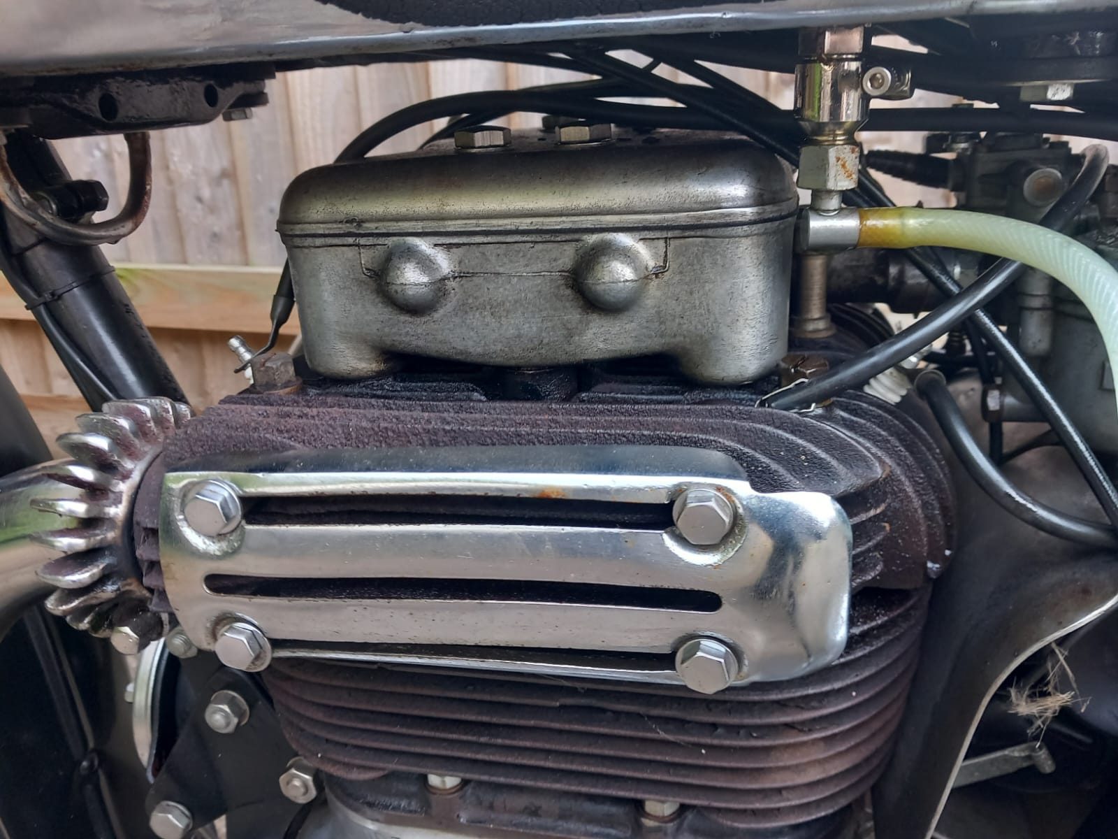 Lot 323 - c.1938 Ariel Square Four