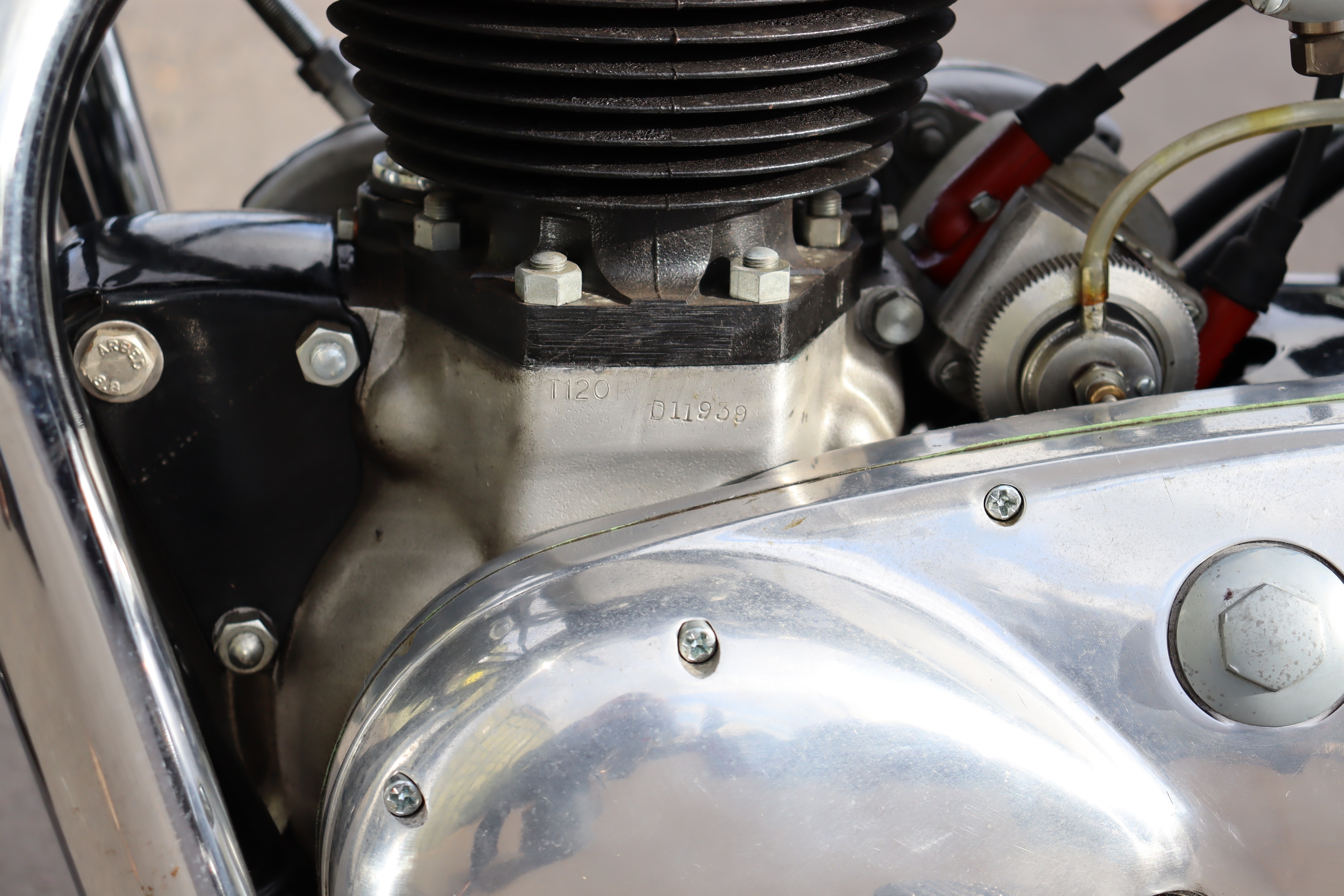 Lot 279 - 1961 Triumph T120R