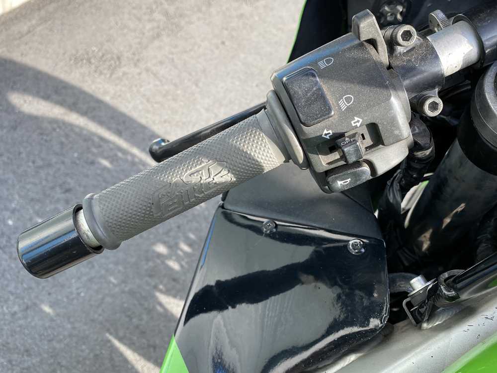 Lot 281 - 2000 Kawasaki 'Ninja' ZX-9R