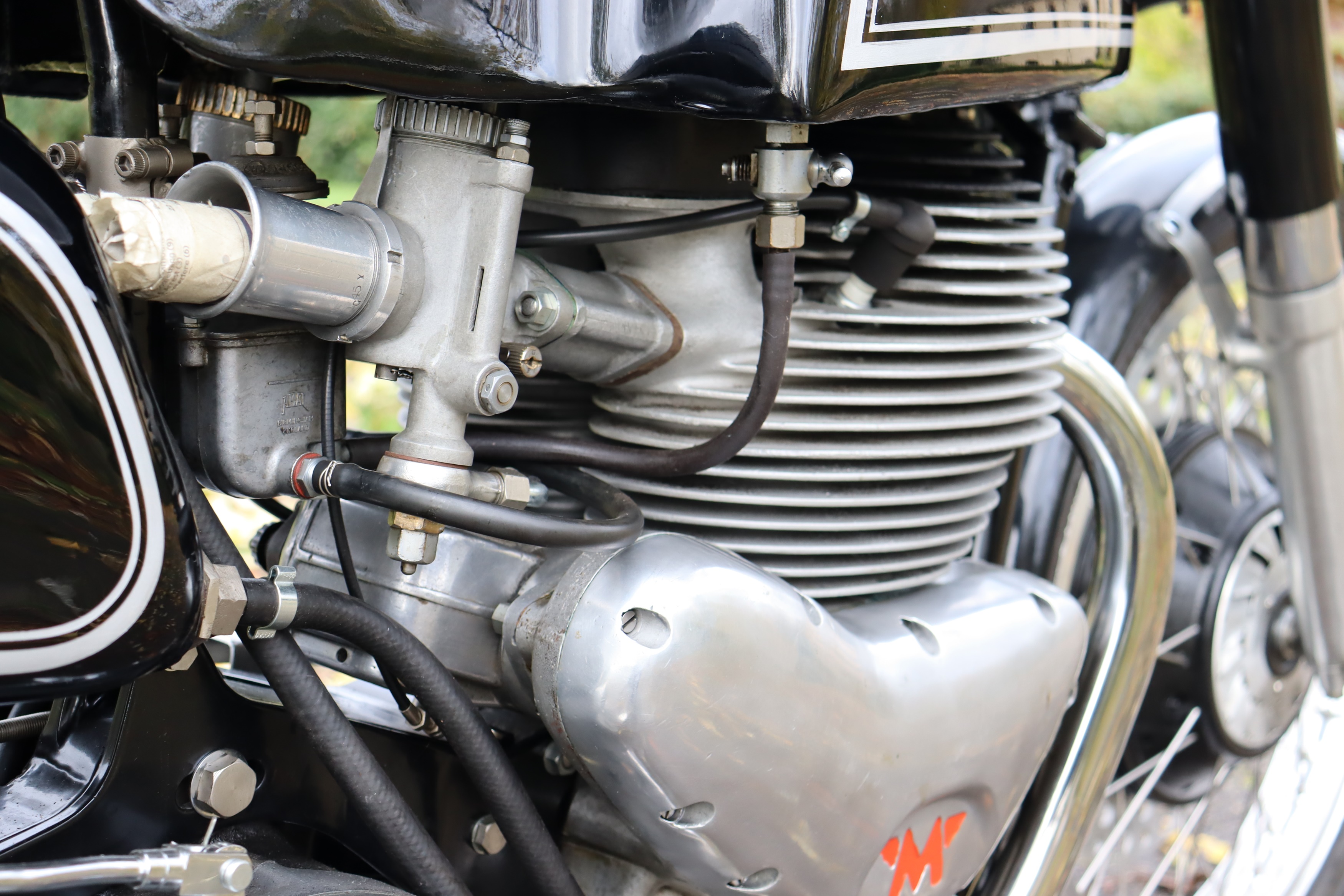 Lot 390 - 1954 Matchless G45