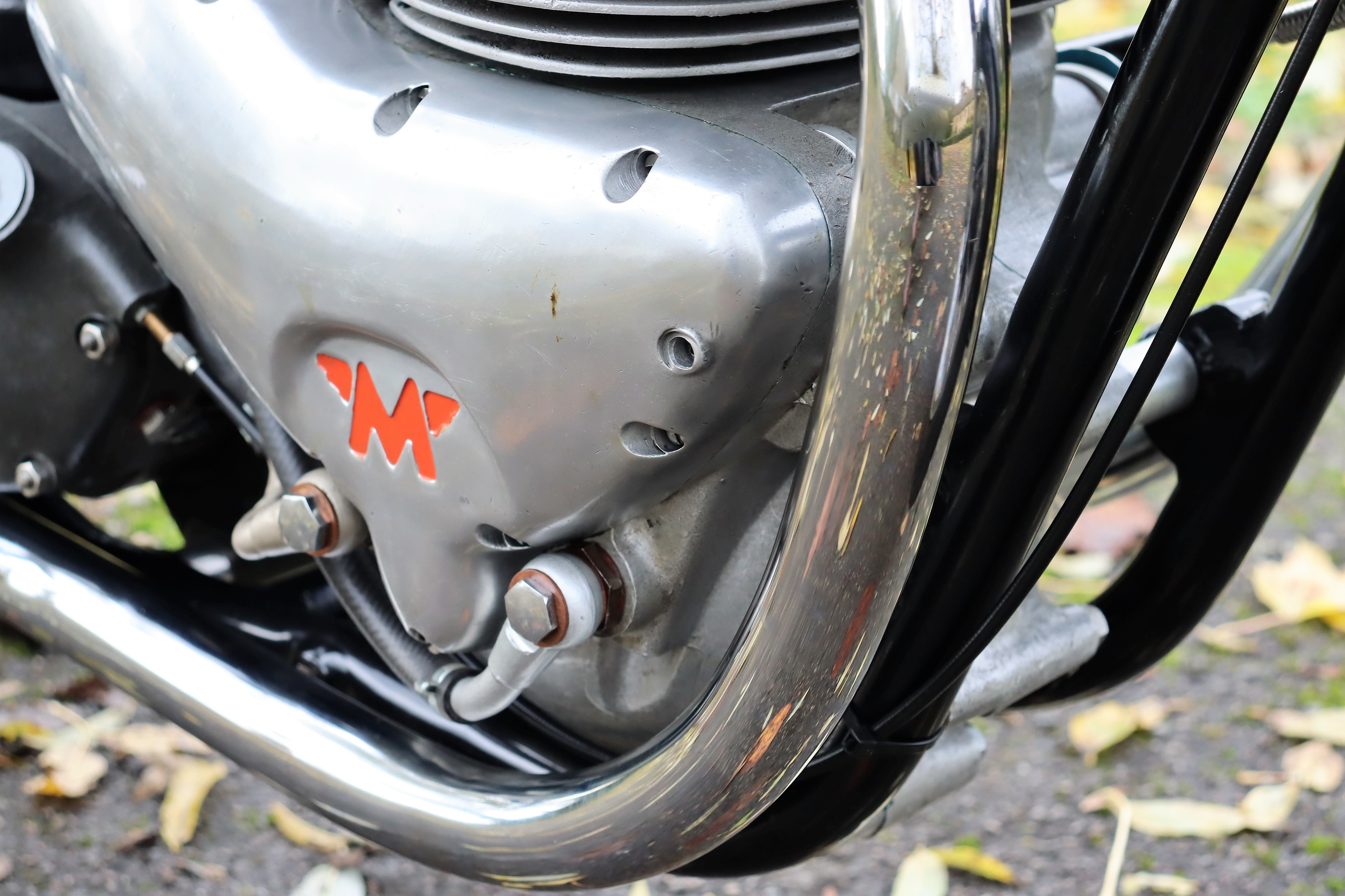 Lot 390 - 1954 Matchless G45