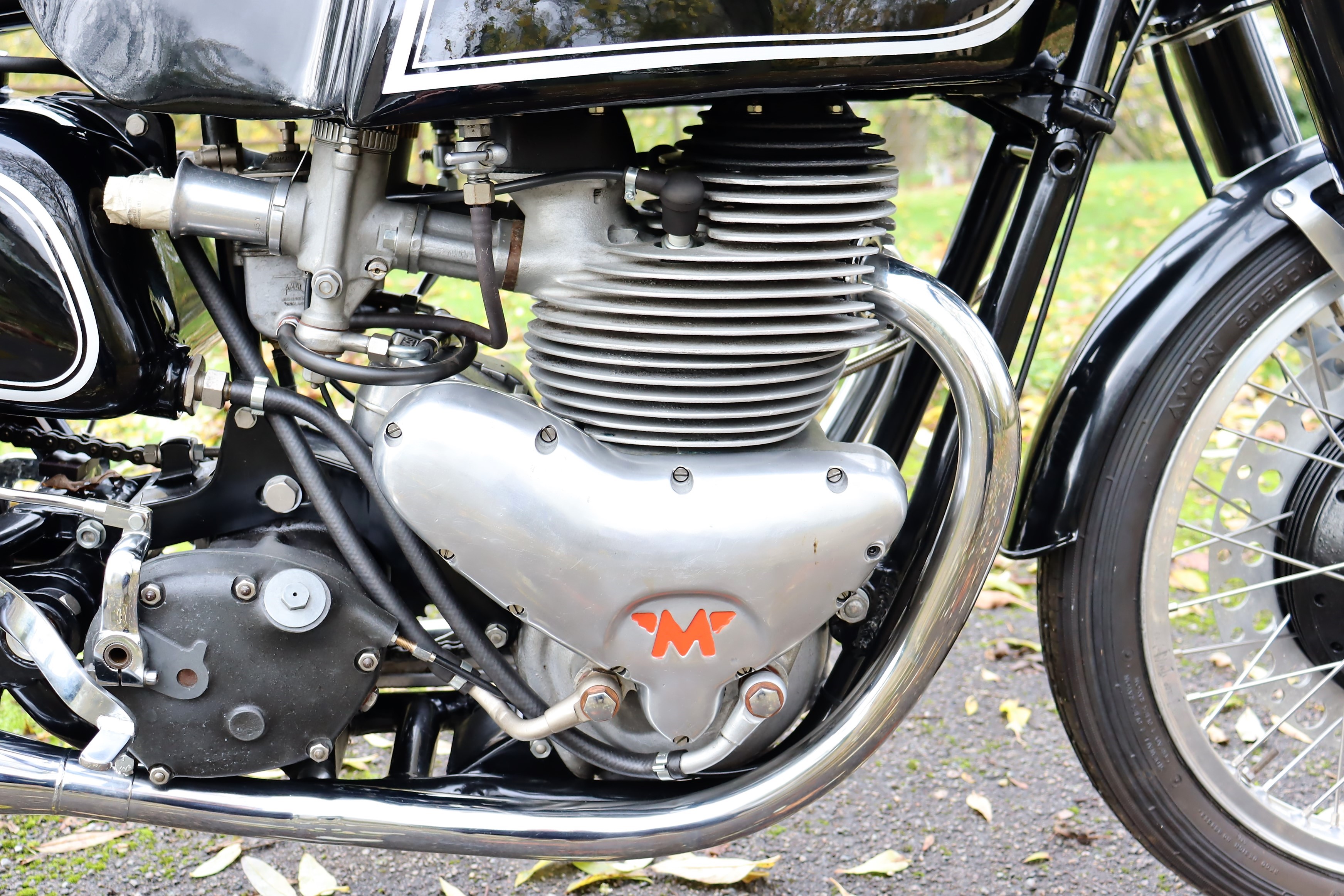 Lot 390 - 1954 Matchless G45