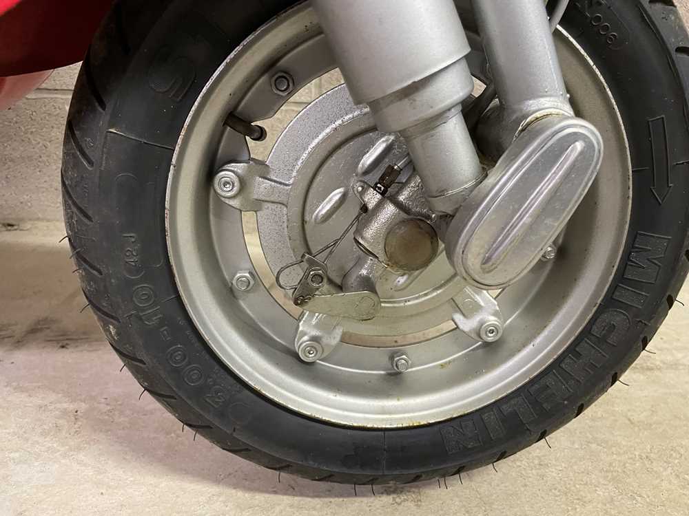 Lot 146 - 1970 Vespa SS90 Super Sprint