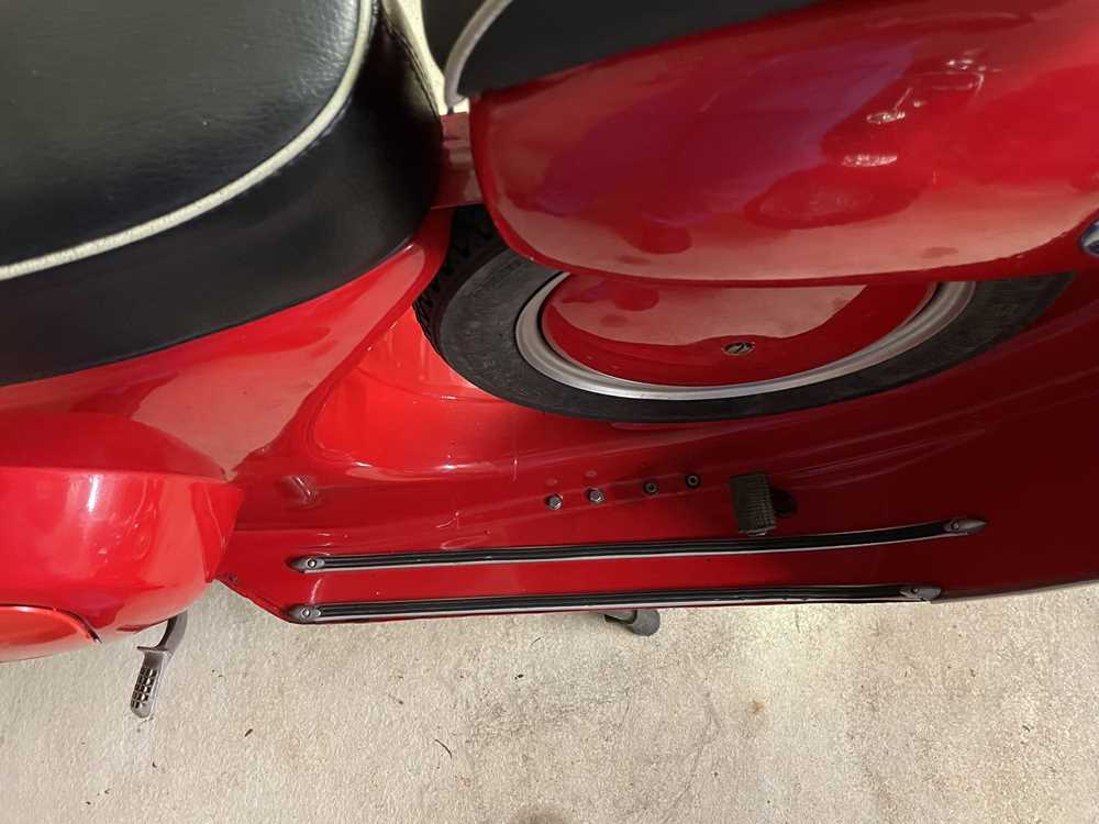 Lot 146 - 1970 Vespa SS90 Super Sprint