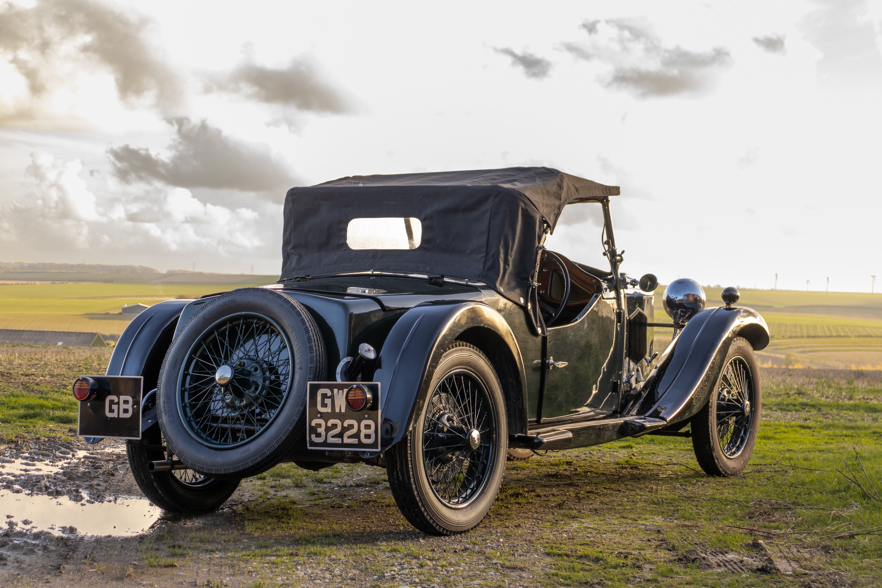 Lot 18 - 1932 Riley Nine Gamecock