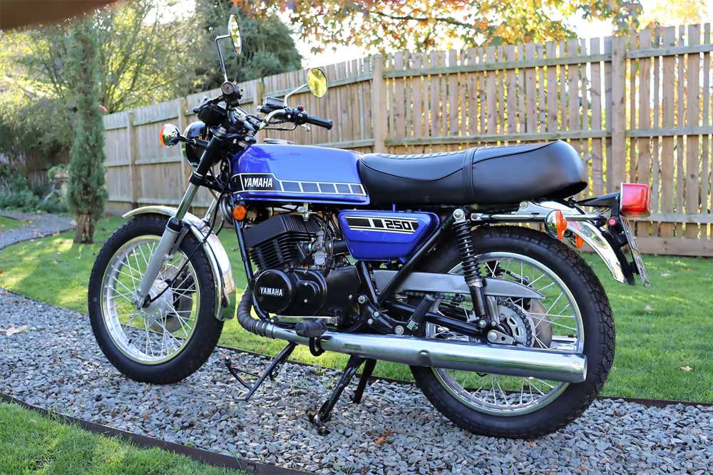 Lot 211 - 1977 Yamaha RD 250