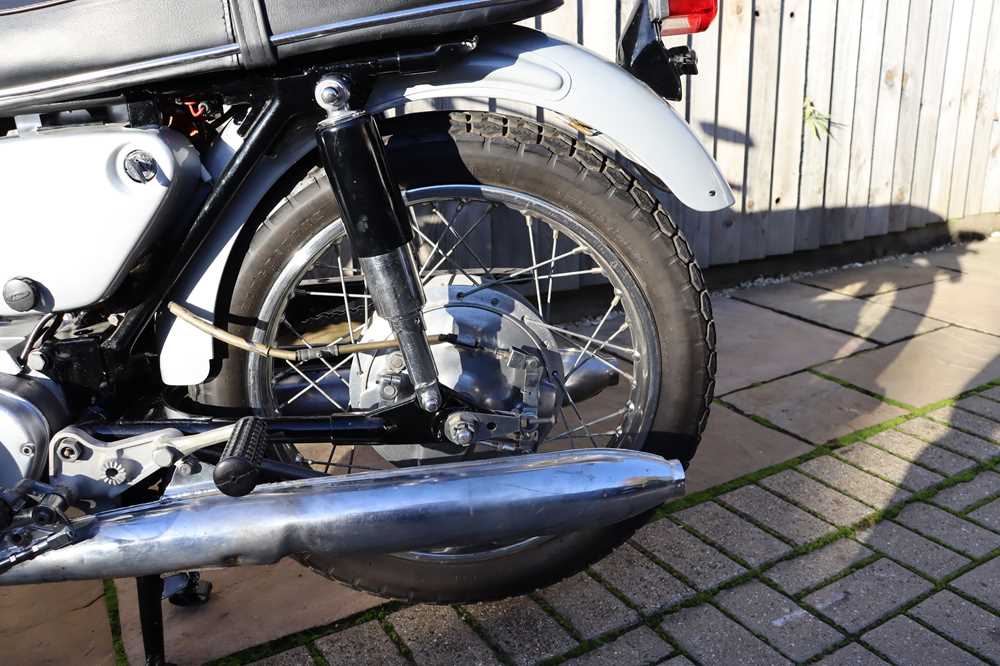 Lot 393 - 1965 Honda CB77