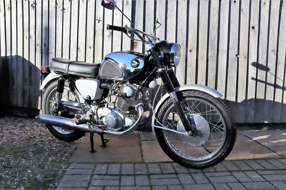 Lot 393 - 1965 Honda CB77