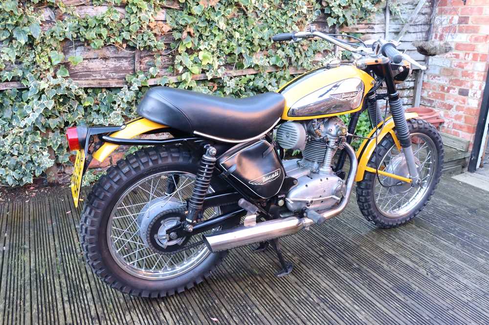 Lot 204 - 1970 Ducati 250 Scrambler