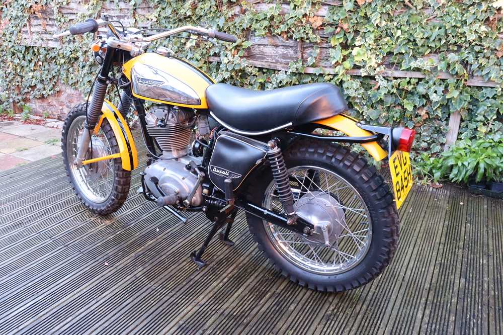 Lot 204 - 1970 Ducati 250 Scrambler