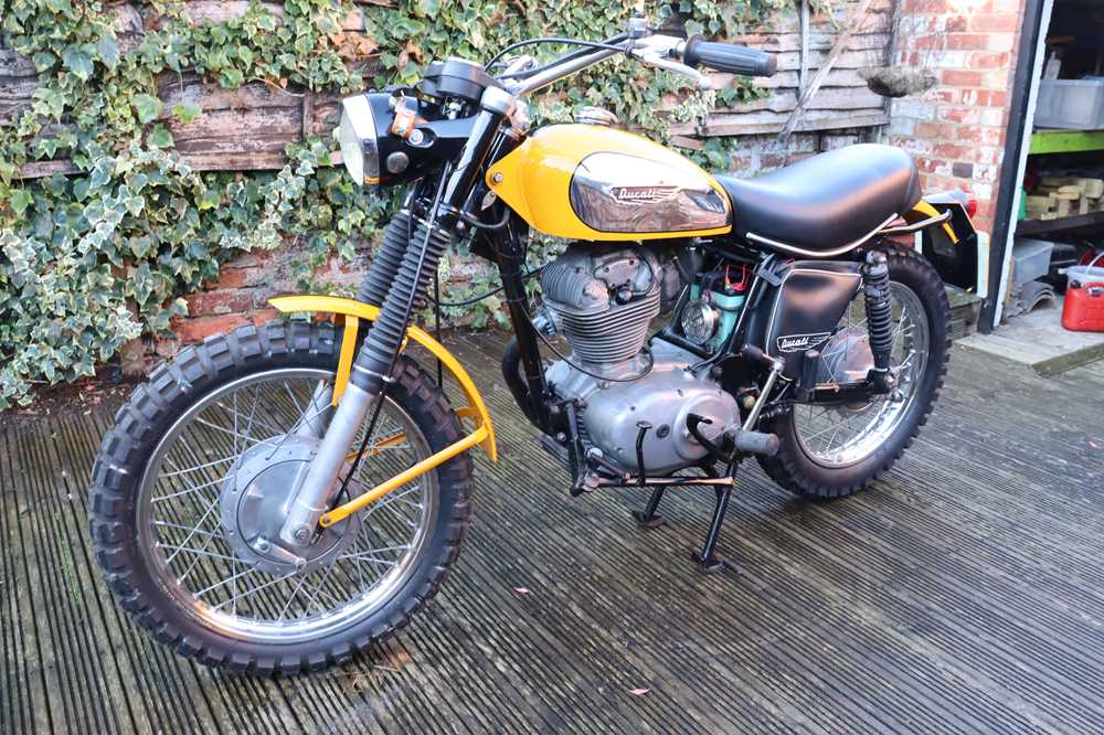 Lot 204 - 1970 Ducati 250 Scrambler