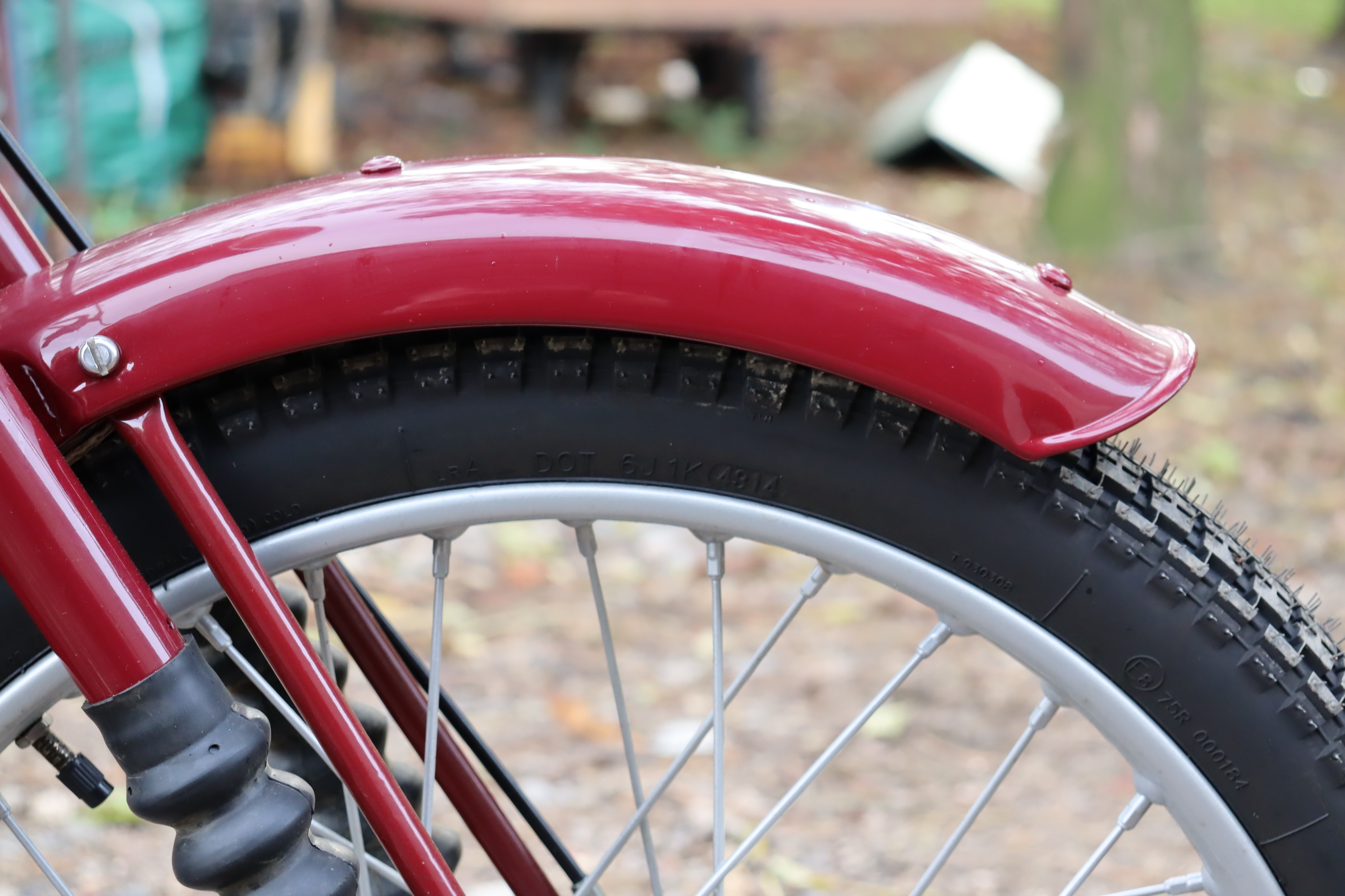 Lot 381 - 1961 James Cadet