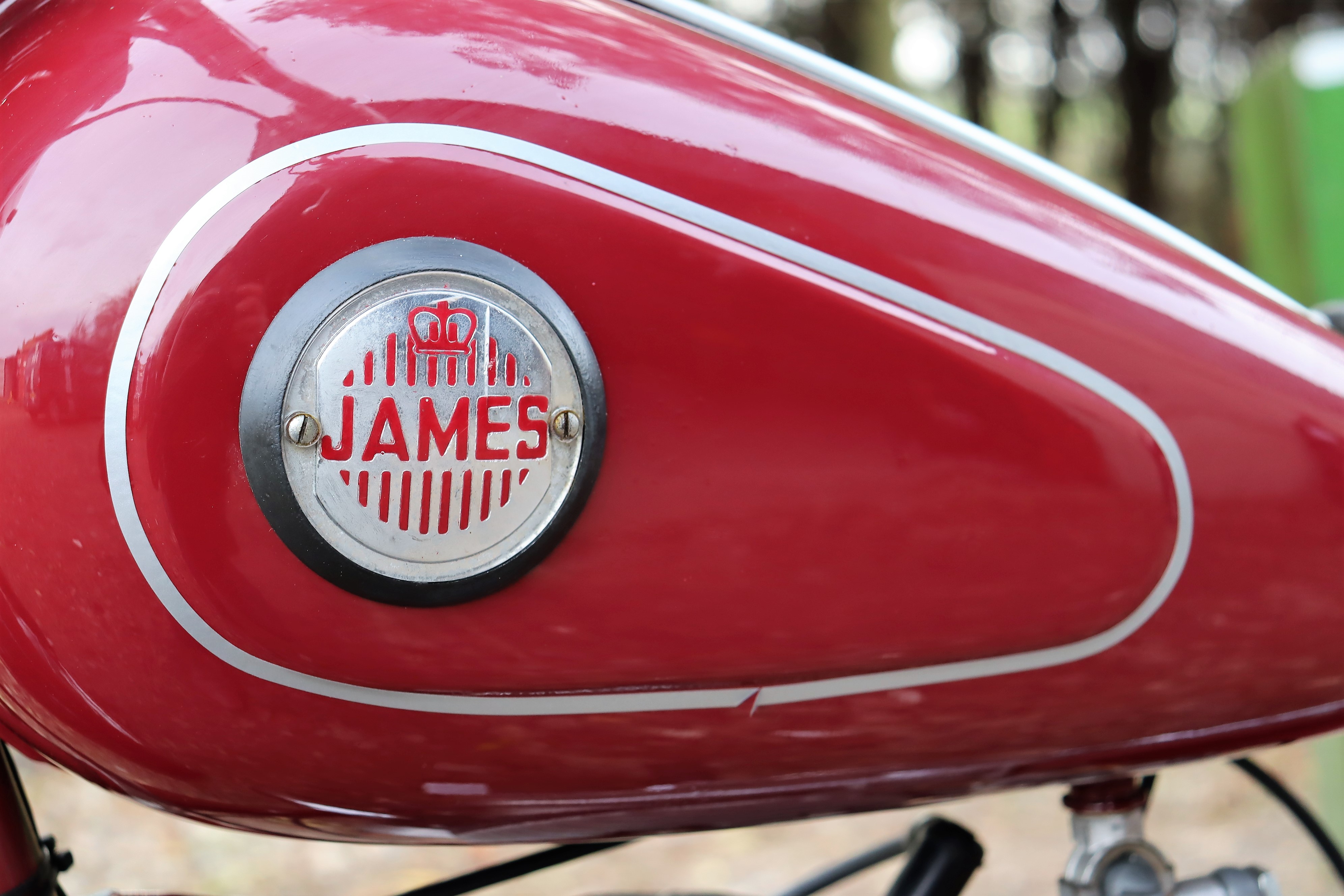 Lot 381 - 1961 James Cadet