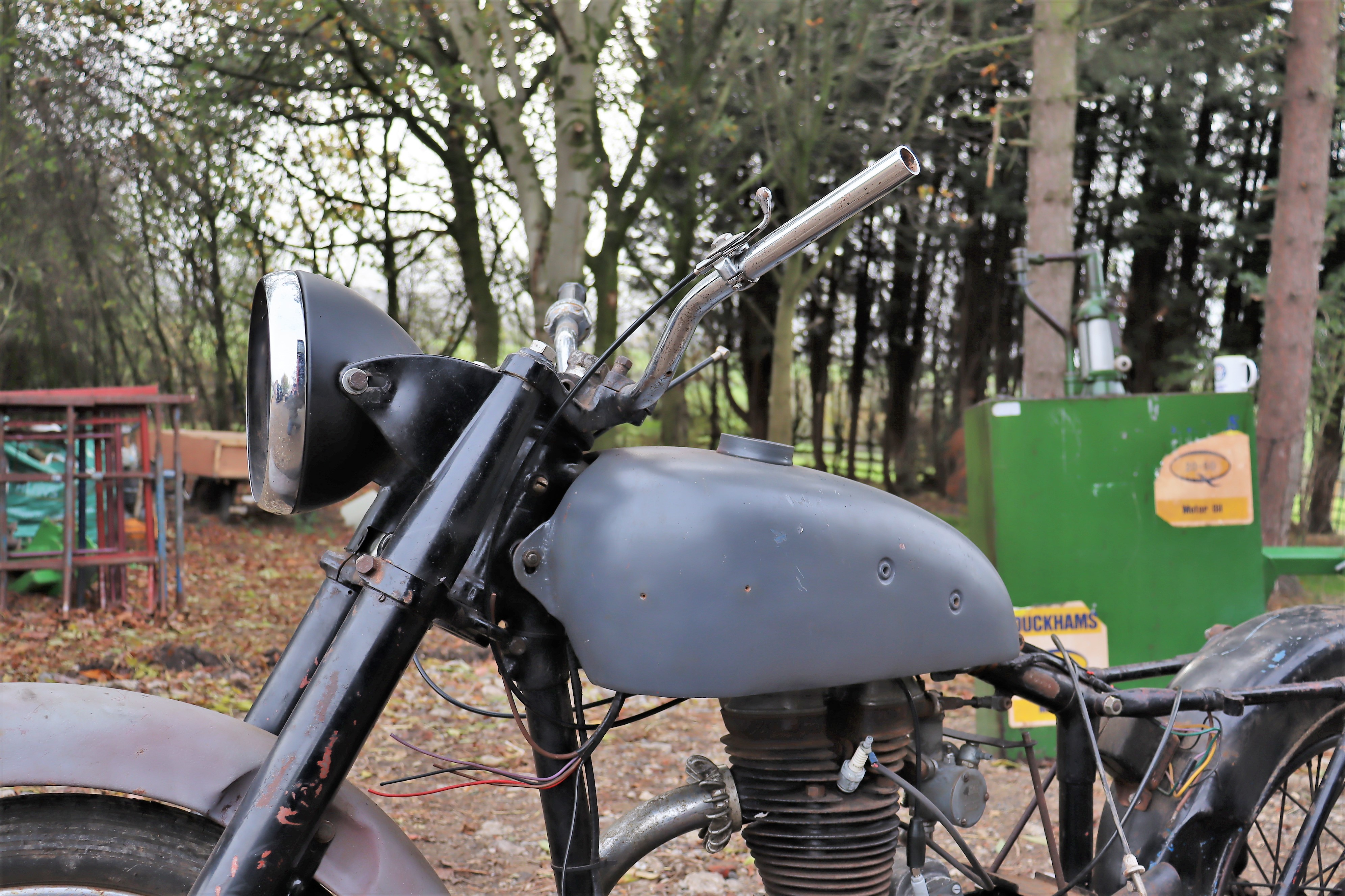 Lot 260 - 1954 Panther Model 75