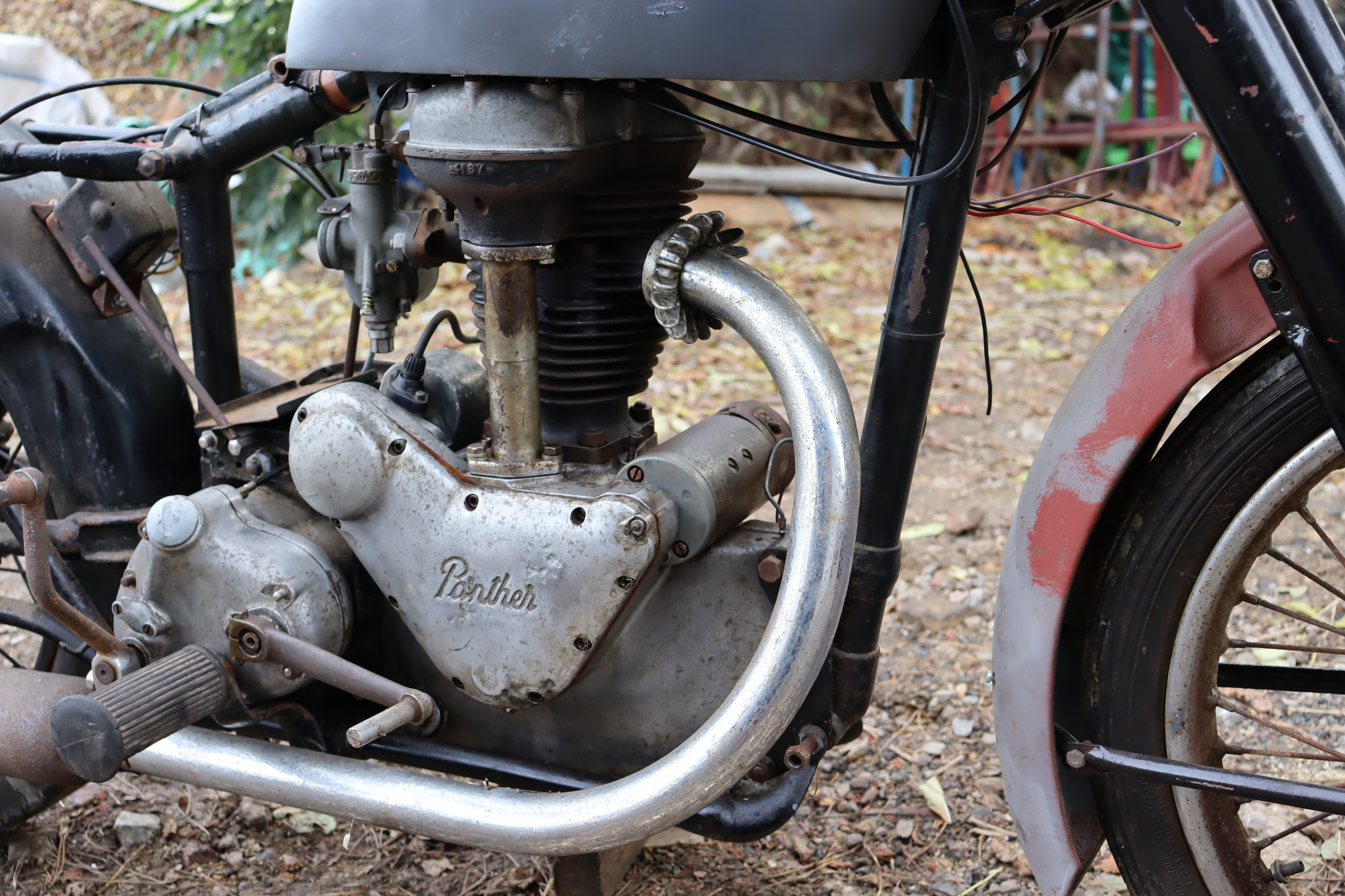 Lot 260 - 1954 Panther Model 75