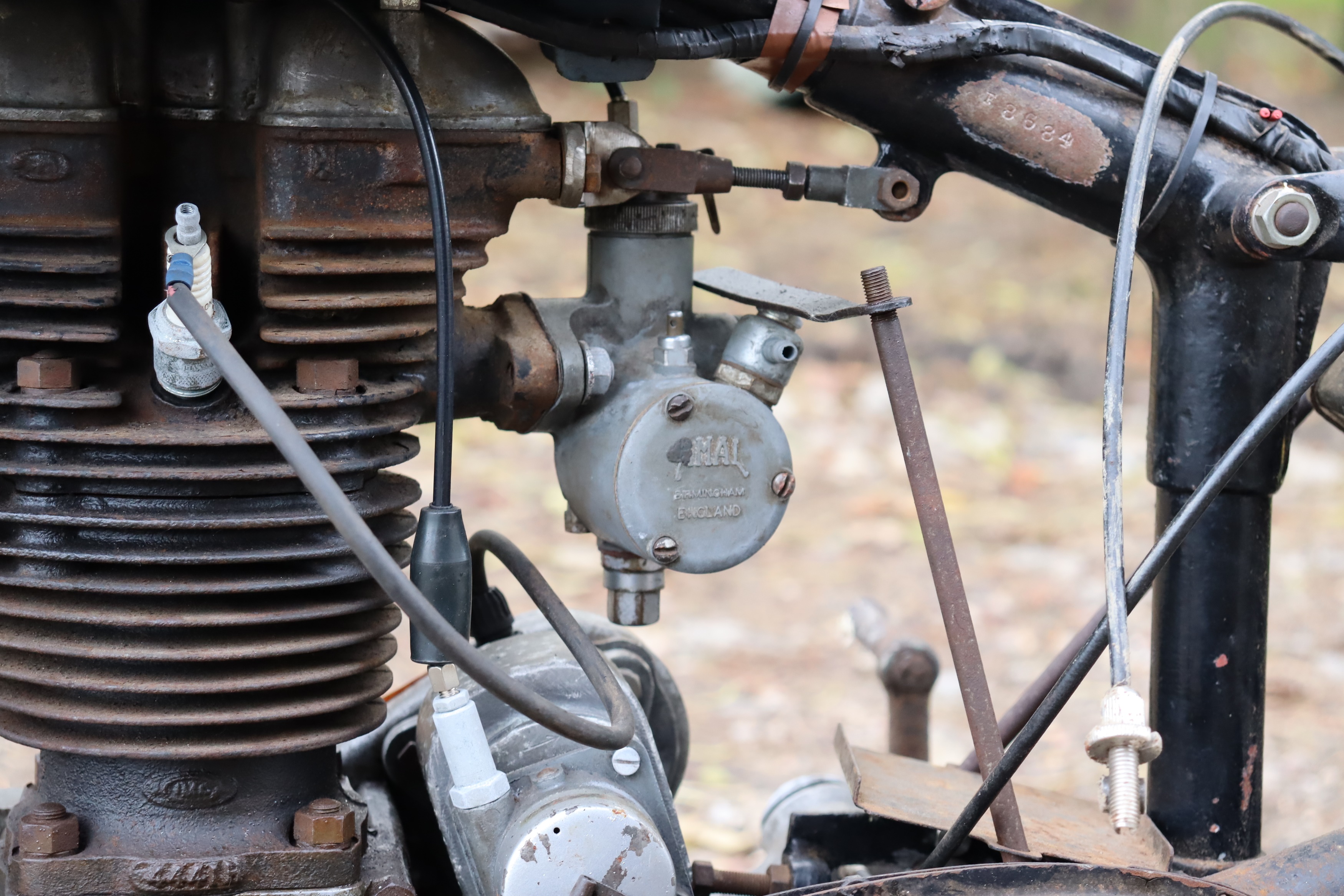 Lot 260 - 1954 Panther Model 75