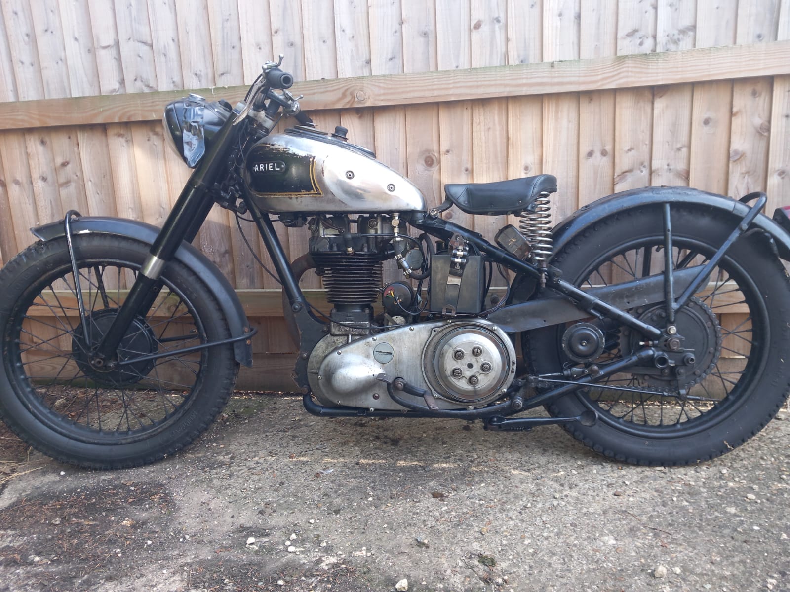 Lot 396 - 1948 Ariel NG500 Project