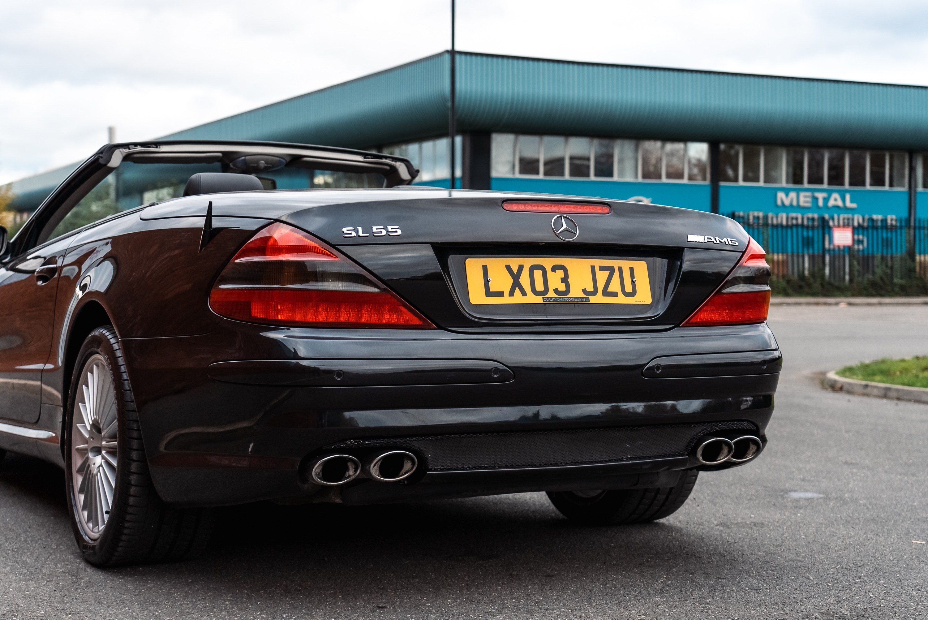 Lot 15 - 2003 Mercedes-Benz SL55 AMG