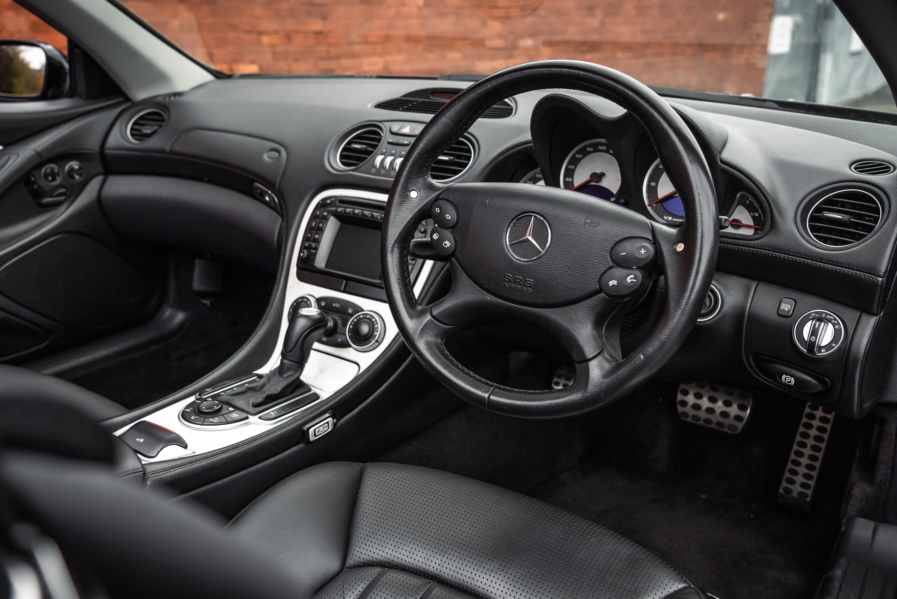 Lot 15 - 2003 Mercedes-Benz SL55 AMG