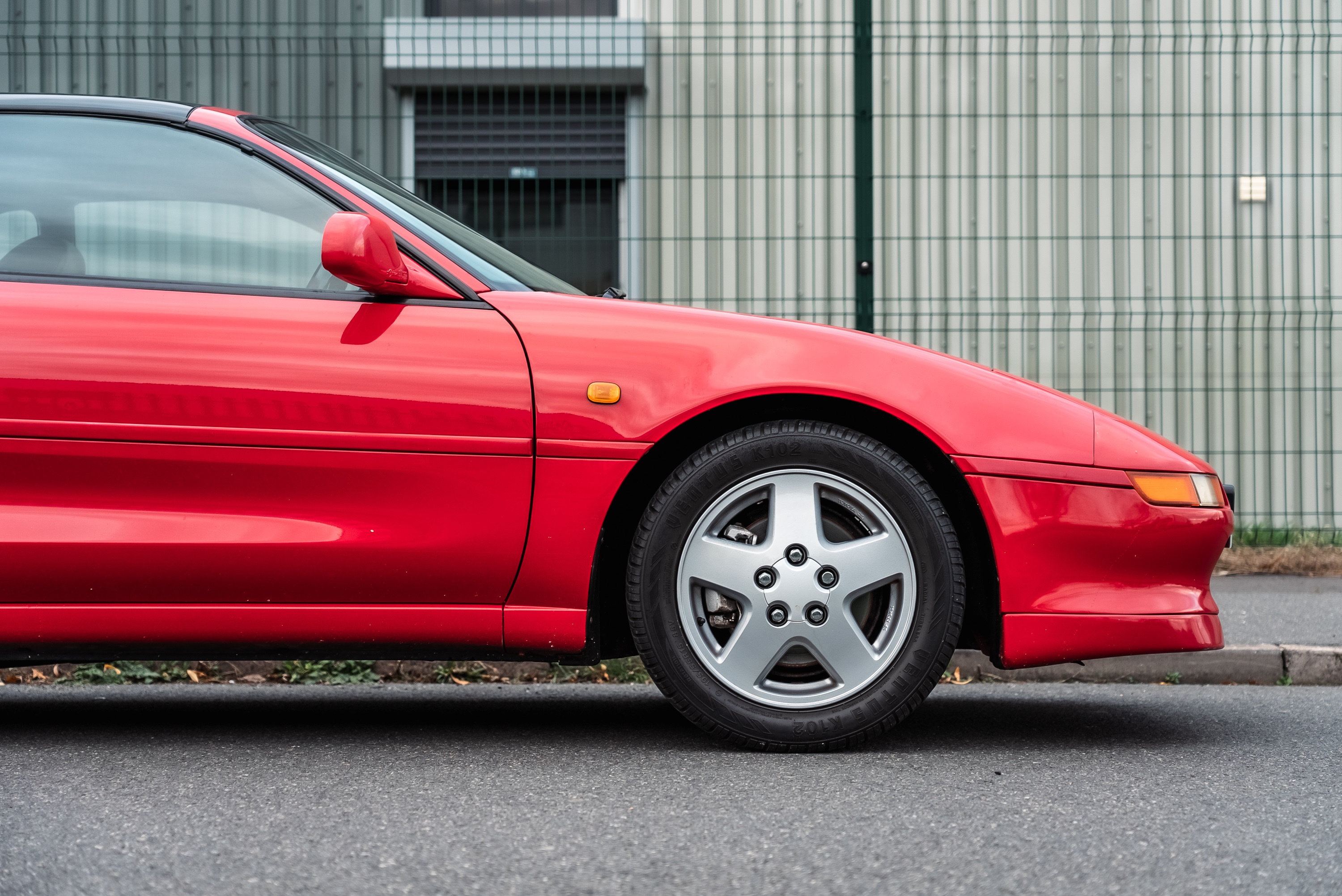 Lot 22 - 1994 Toyota MR2 2.0 GT