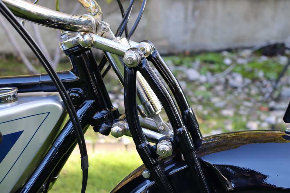 Lot 277 - 1925 Douglas OB