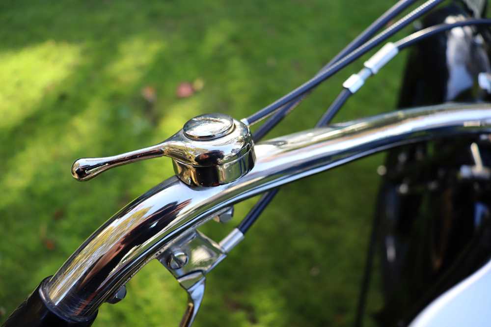 Lot 277 - 1925 Douglas OB