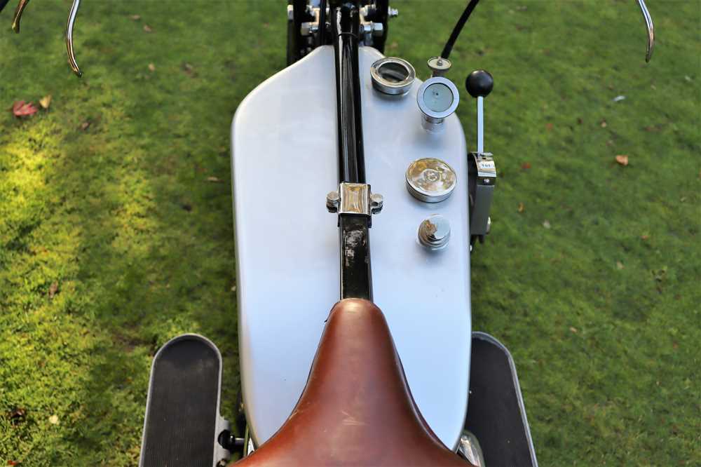 Lot 277 - 1925 Douglas OB